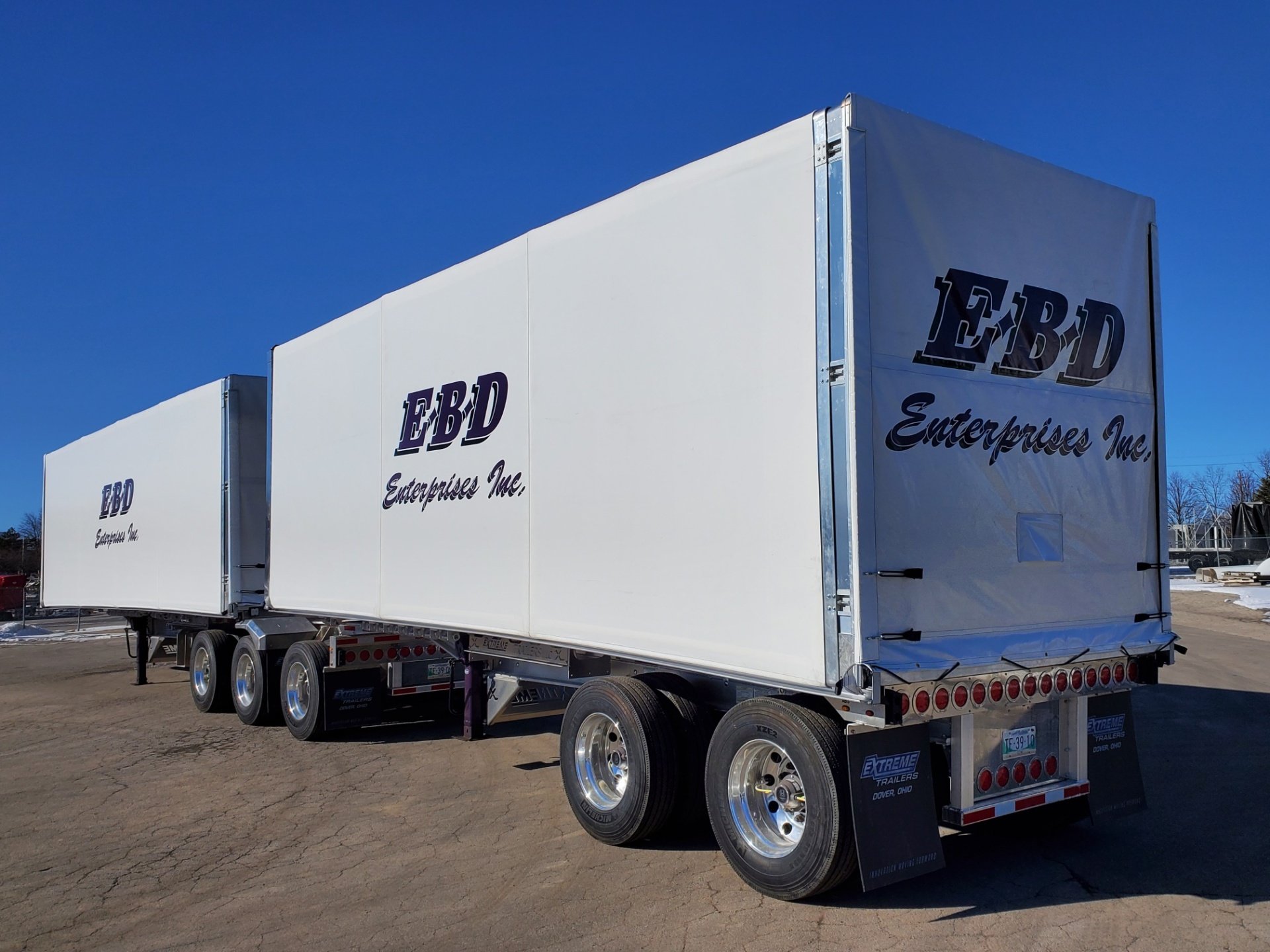 Photo Gallery | Extreme Trailers | Dunnage rack | Trailer tool box