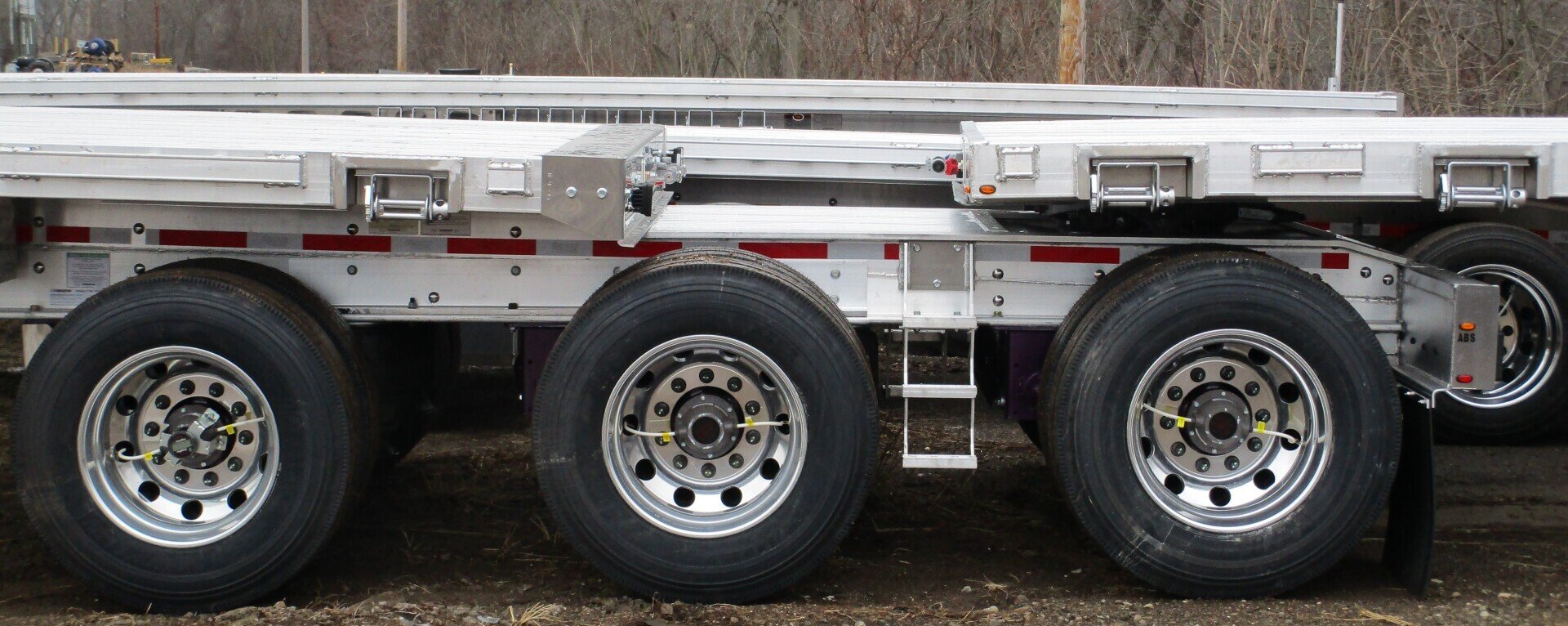 Photo Gallery | Extreme Trailers | Dunnage rack | Trailer tool box