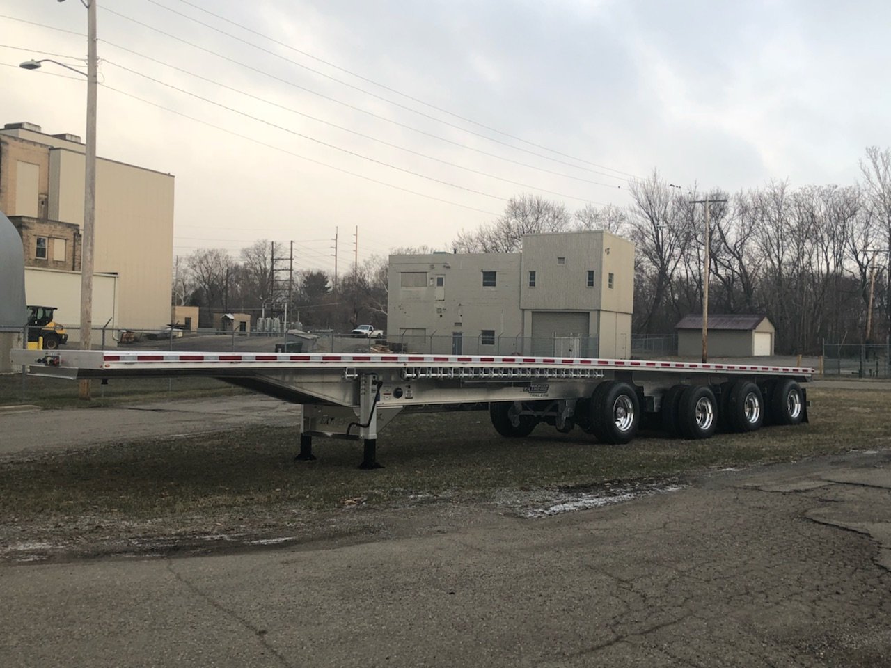 Photo Gallery | Extreme Trailers | Dunnage rack | Trailer tool box