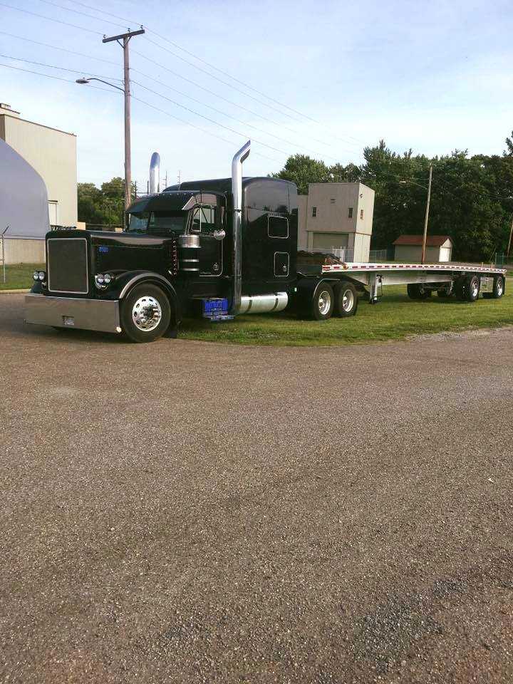 Photo Gallery | Extreme Trailers | Dunnage rack | Trailer tool box