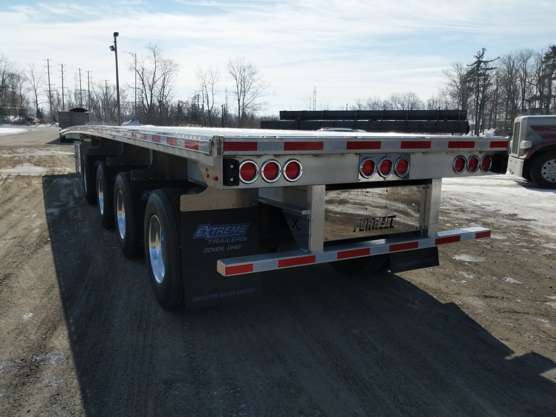 Photo Gallery | Extreme Trailers | Dunnage rack | Trailer tool box