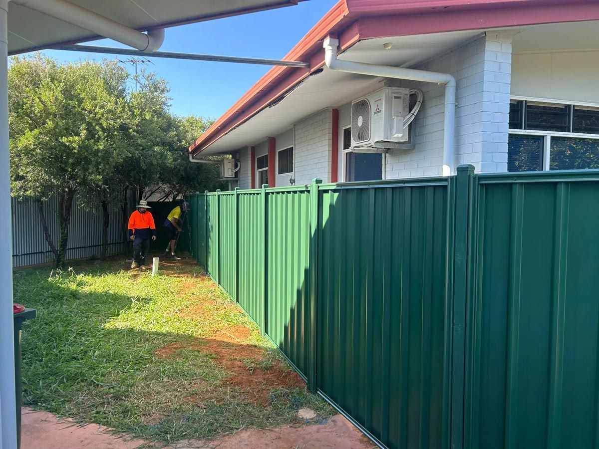 Top 4 Residential Fencing Options For Privacy & Security