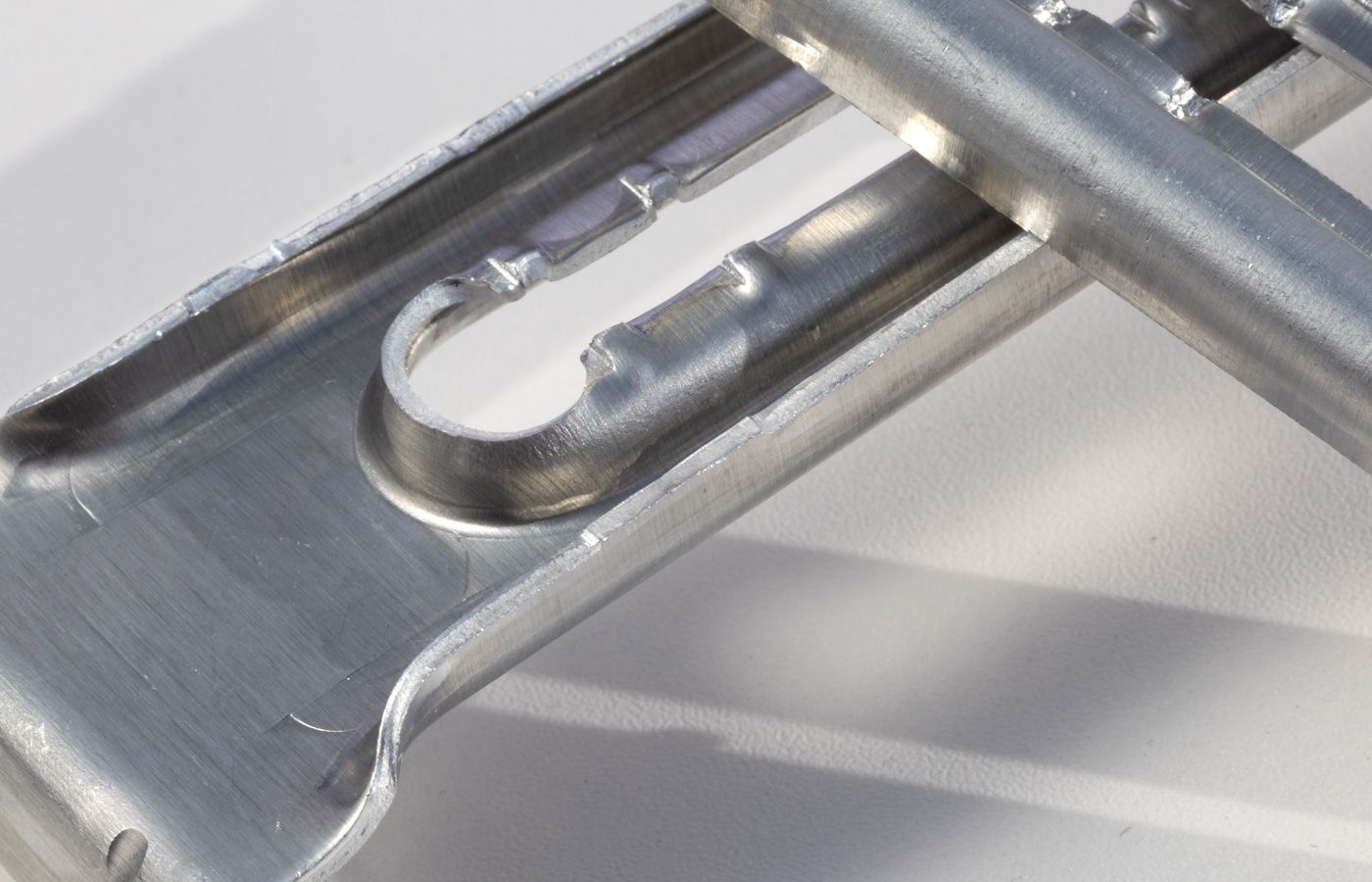 Boss Hanger J2 | The Strongest Gutter Hanger System