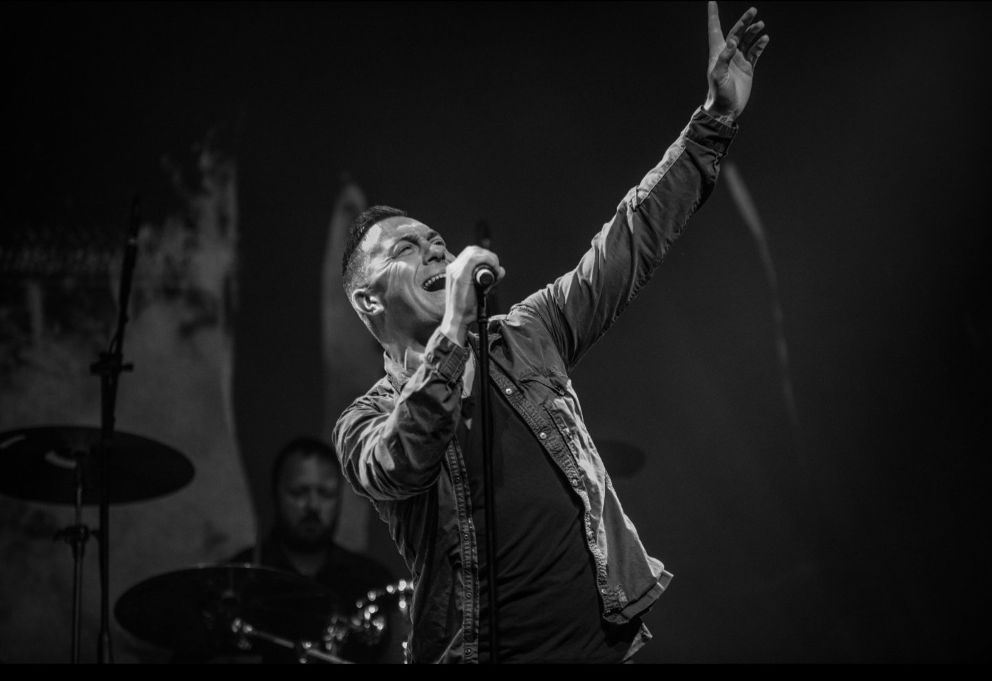 Robbie Williams Tribute Act