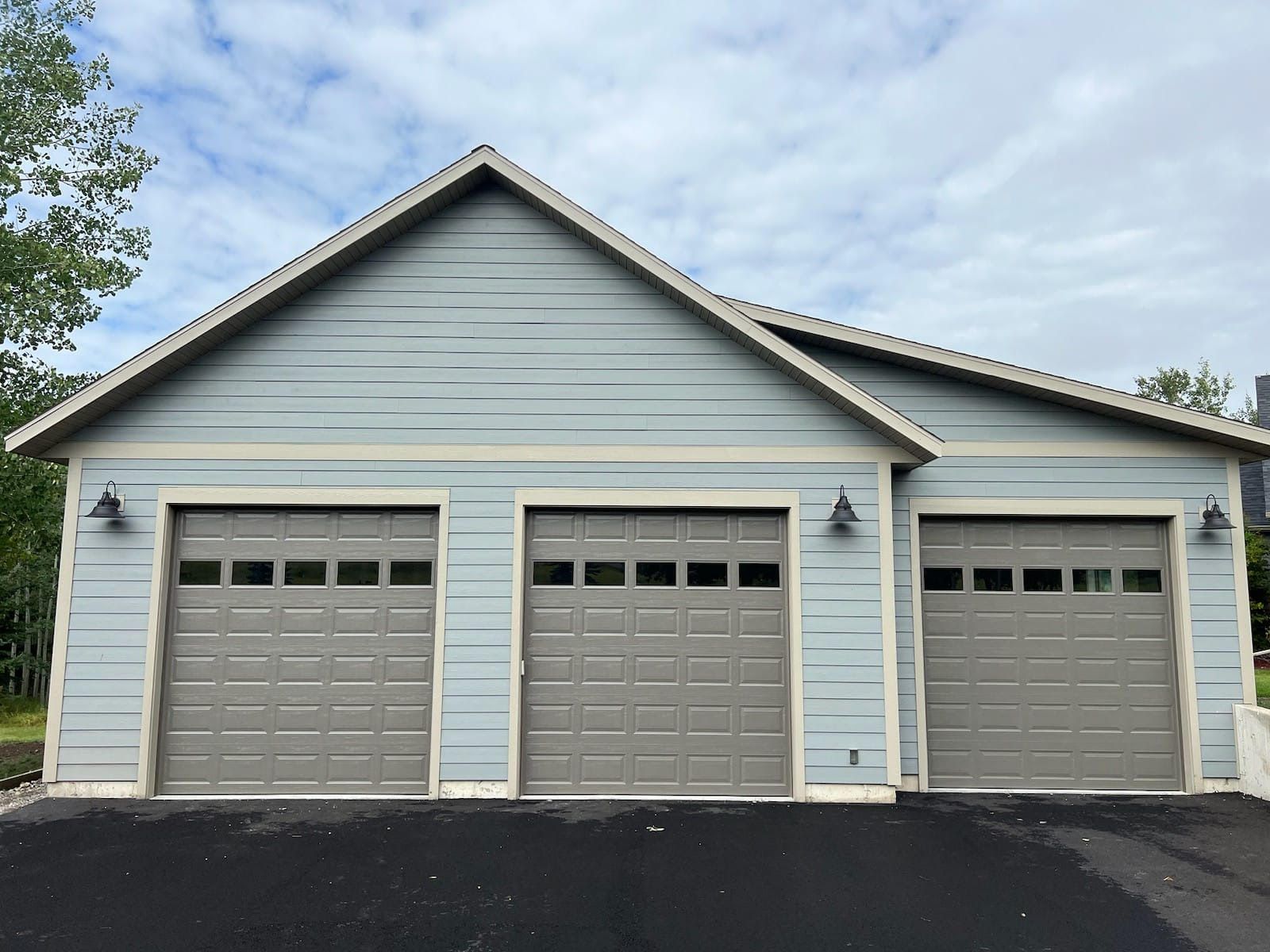 Garage Door Image Gallery | Bozeman, MT | Bridger Garage Door