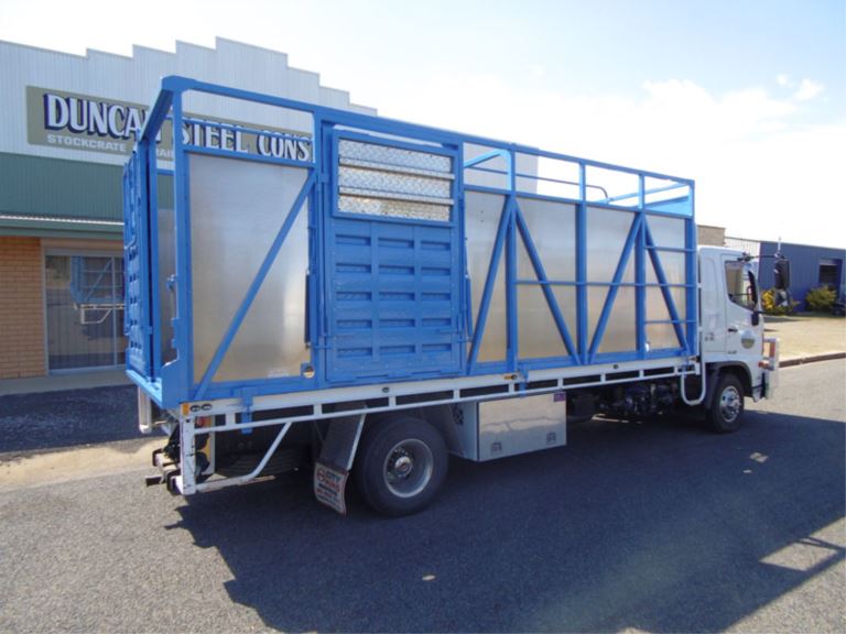 Phil Syphers - Duncan Cattle & Horse Box - Duncan Stock Crates