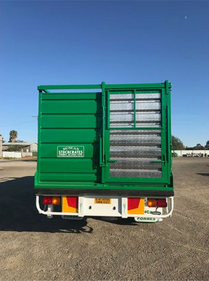 Ronald Webb - Duncan Body & Single Deck Cattle Crate - Duncan Stock Crates