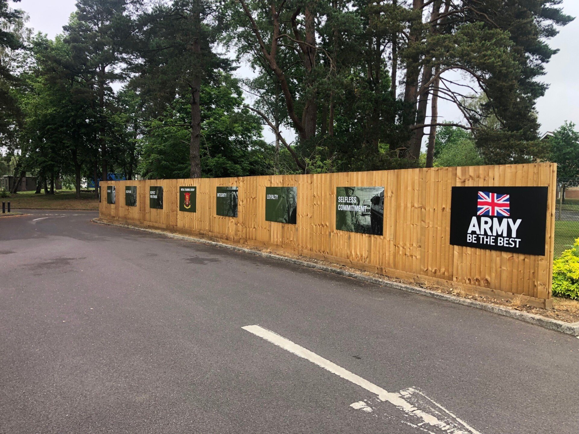 Arm Training Centre Pirbright - Exterior Display Branding