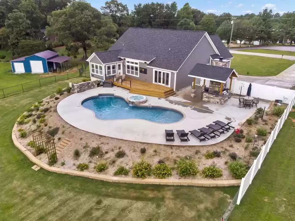 Custom Pool Gallery | Aqua Blue Pools in Greenville