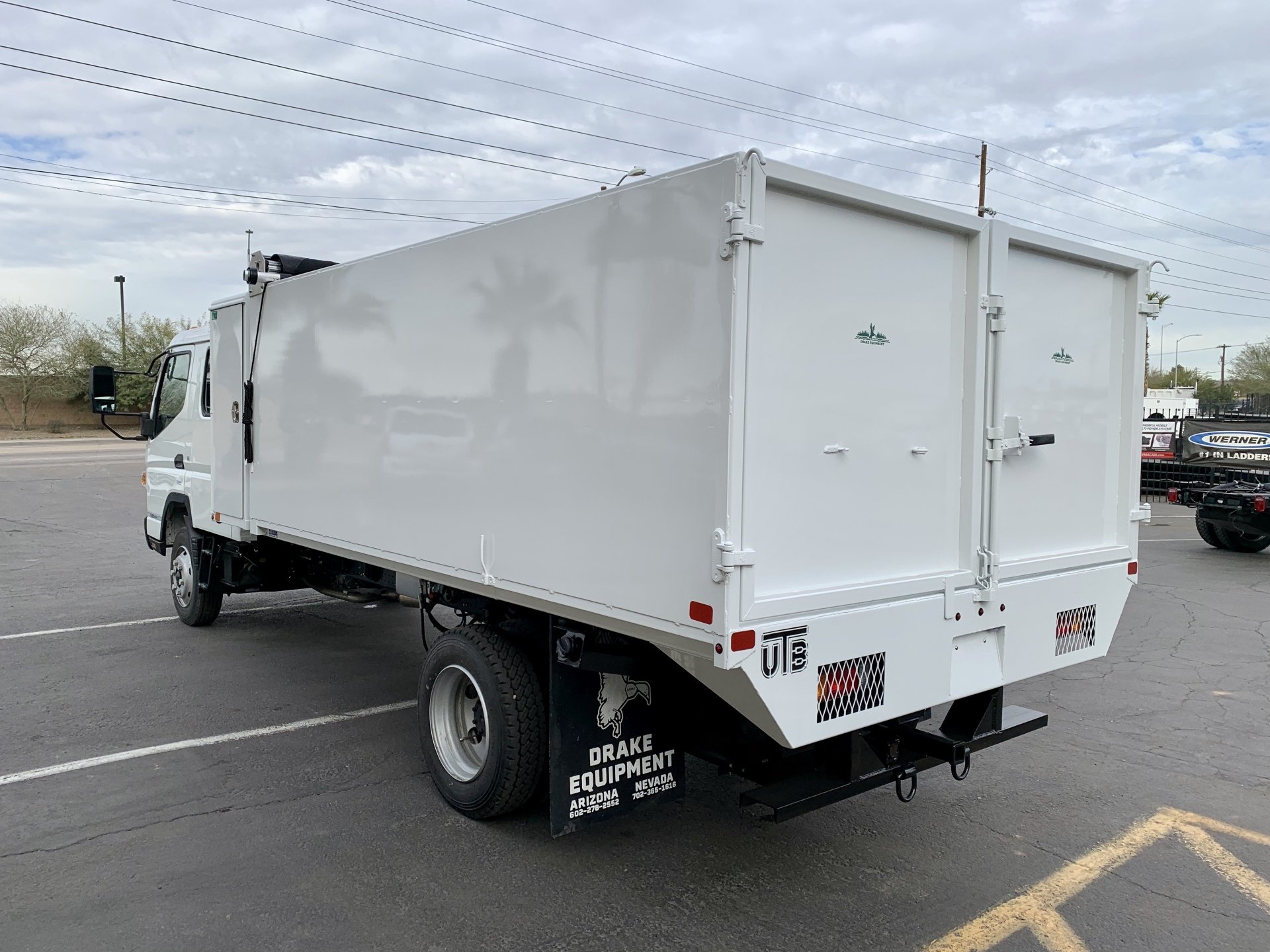 Drake Equipment | Commercial Fleet Upfitting