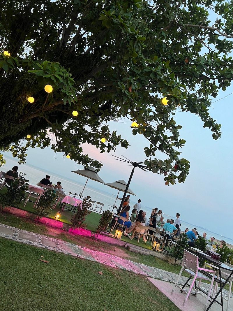 Beach Bar Penang | Welcome to Beach Blanket Babylon