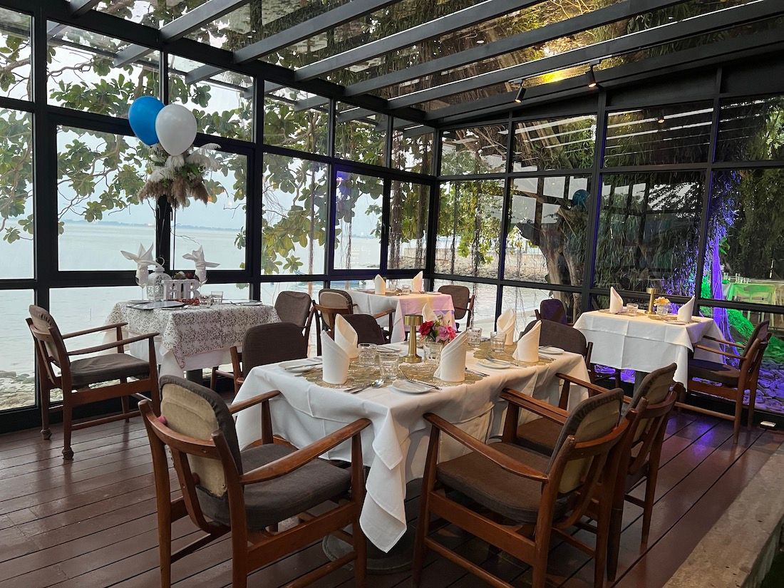 Beach Bar Penang | Welcome to Beach Blanket Babylon