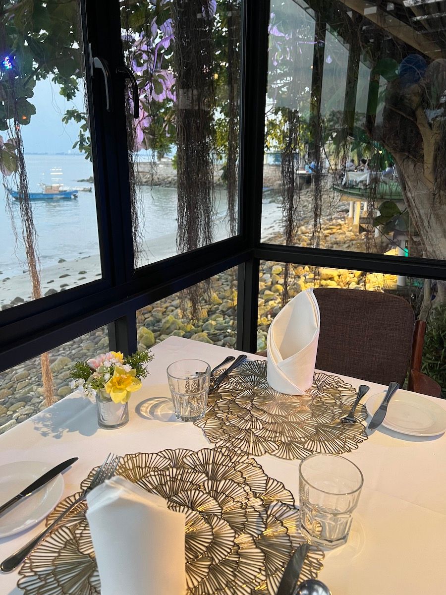 Beach Bar Penang | Welcome to Beach Blanket Babylon