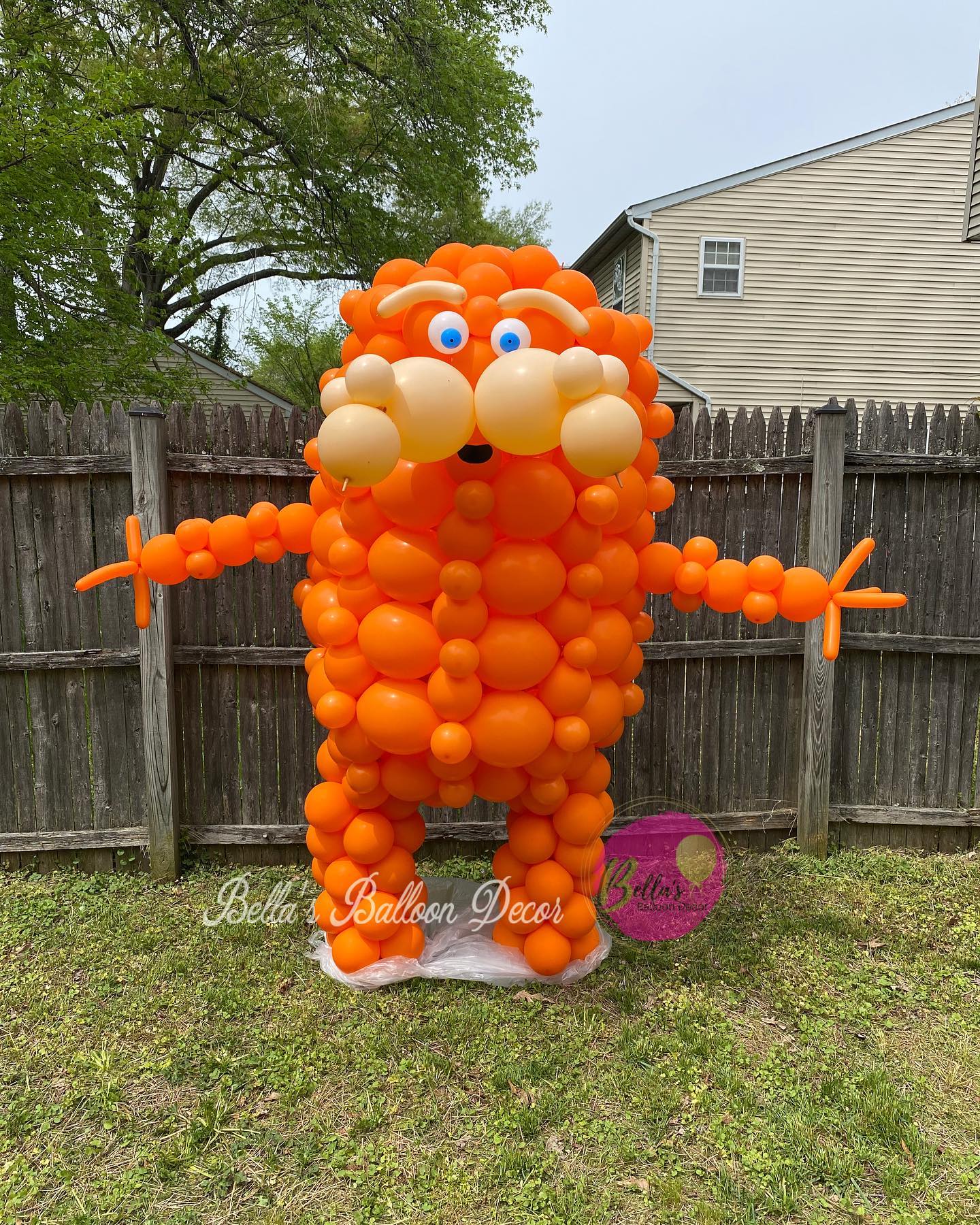 Boost Your Event with Stunning Balloon Sculpture