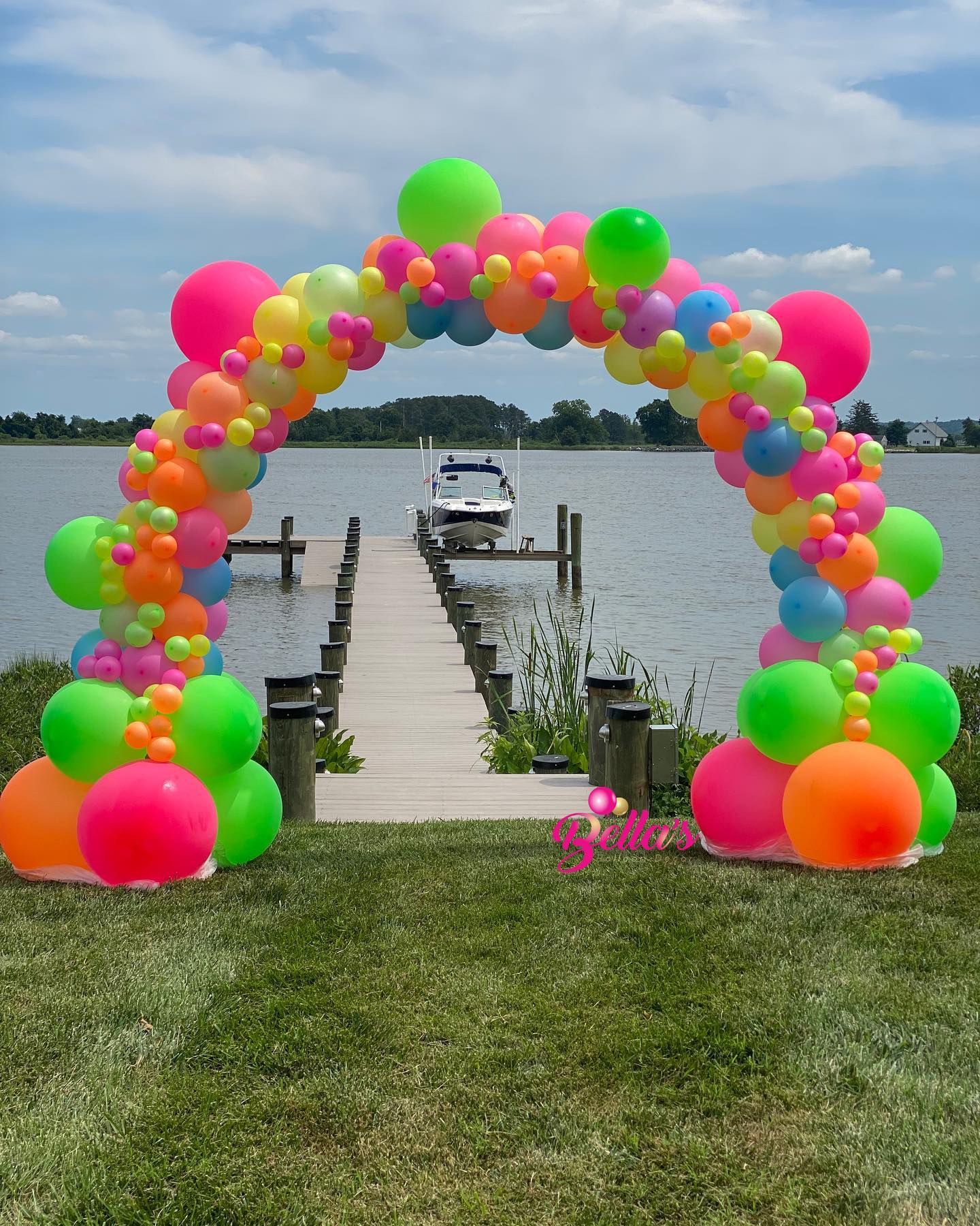 Balloon Arches for Stunning Events | Expert Balloon Arch Designs