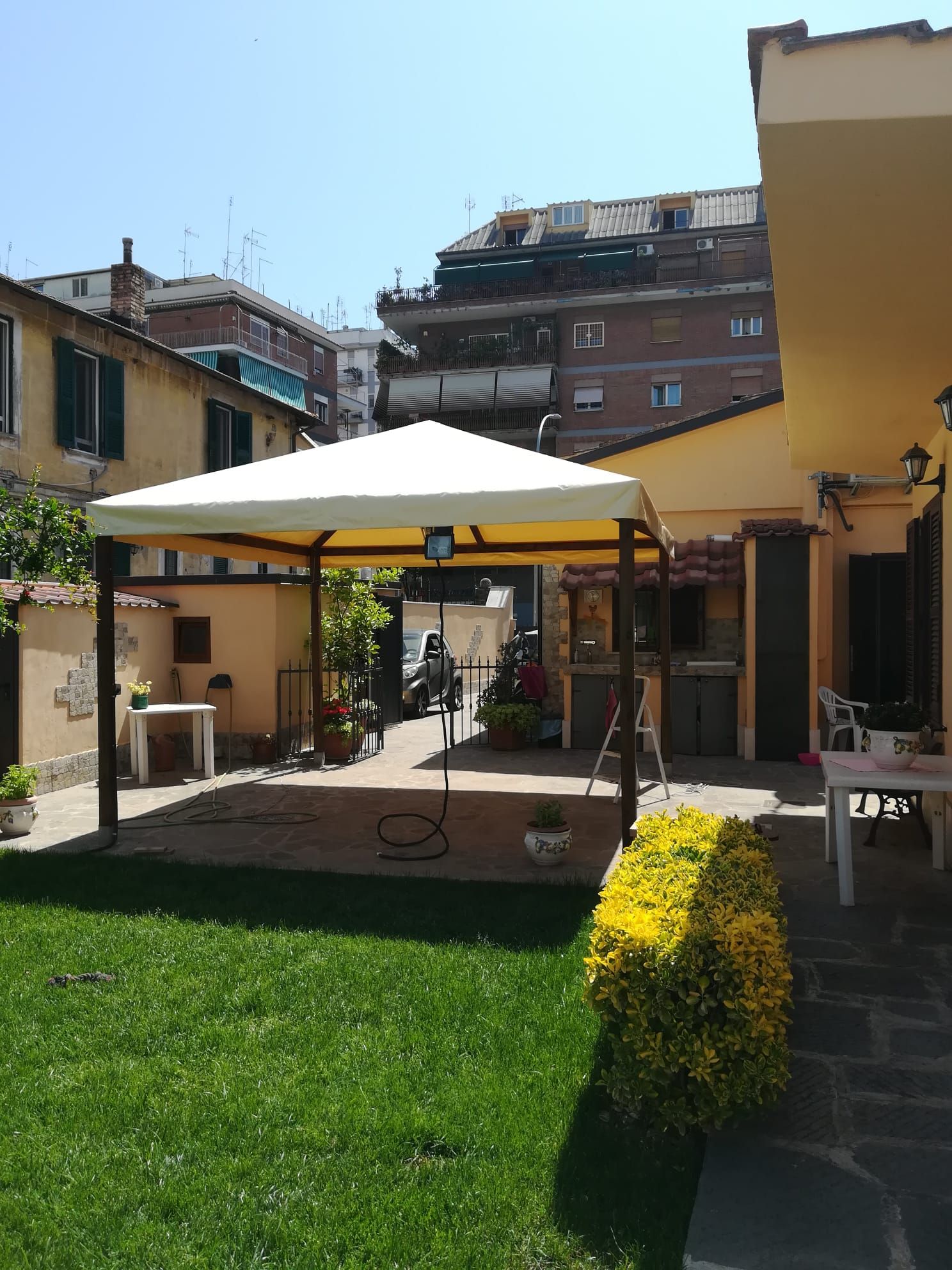 Teloni in PVC a Roma: coperture resistenti e su misura | MD Teloni