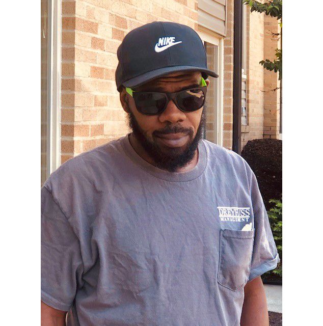 Congratulations DelRon Lowe for 10 Years of Service!