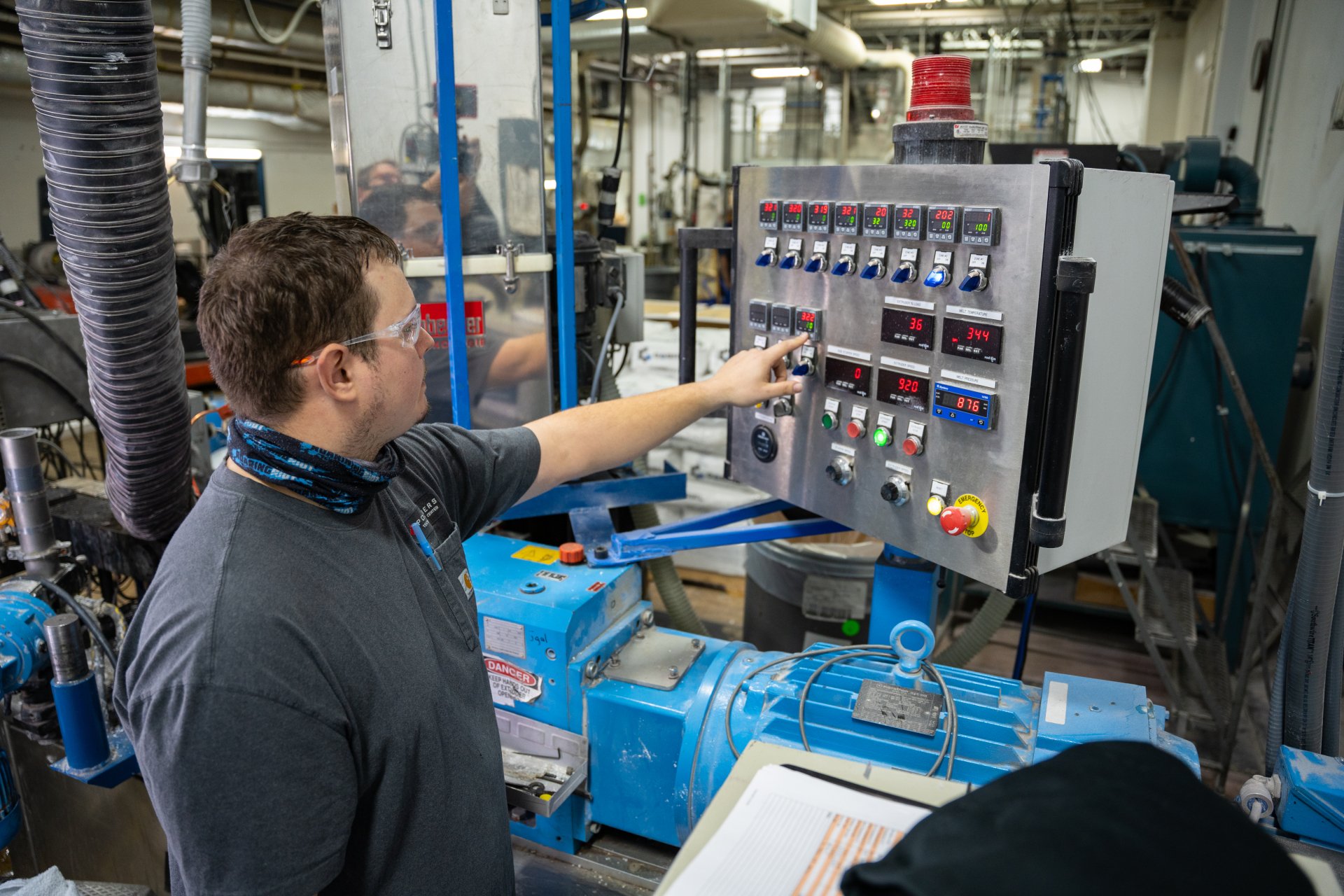 The Polymers Center | Plastic Resin Manufacturing