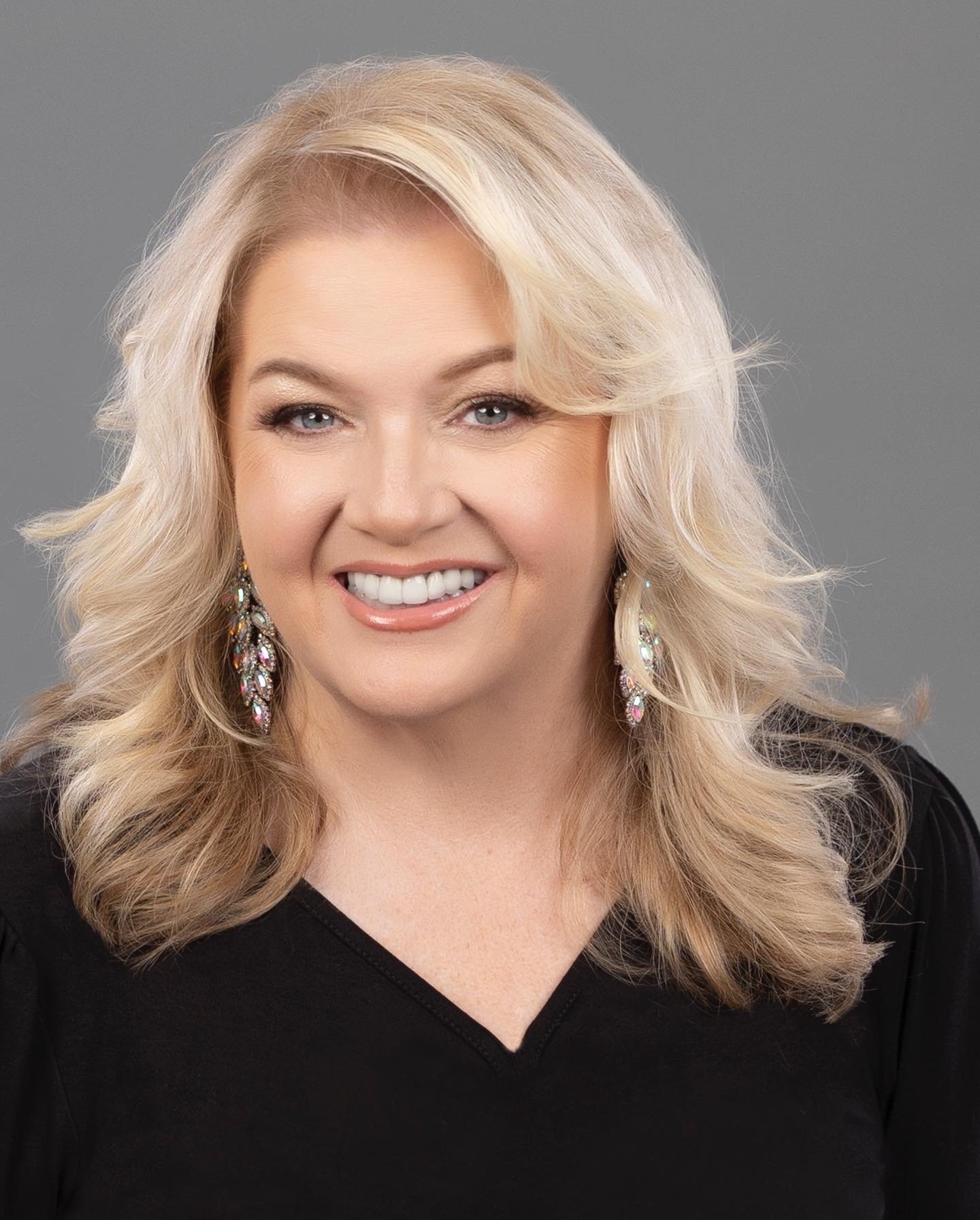 Home [www.seniorworldpageants.com]