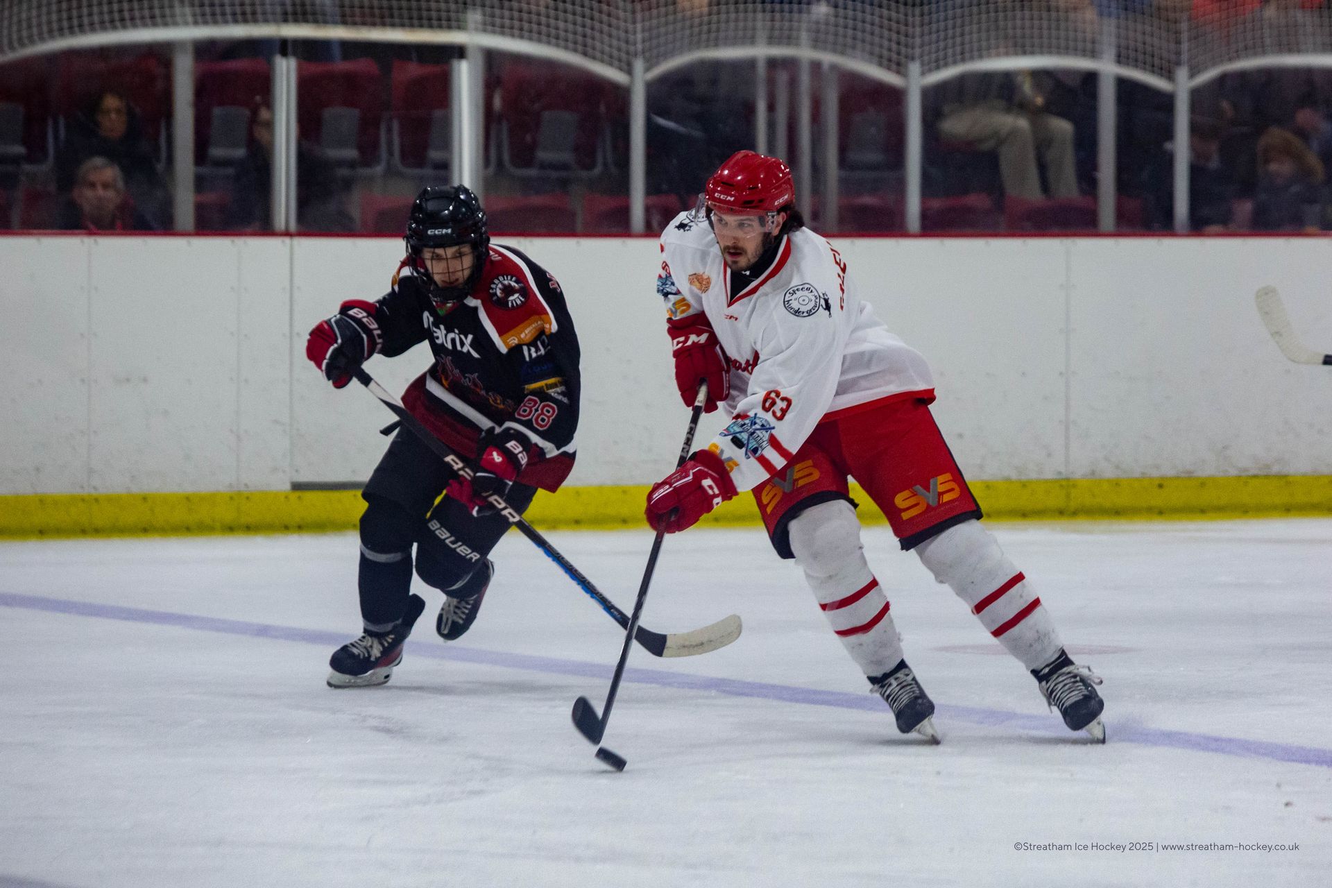 London Streatham Ice Hockey (The RedHawks)