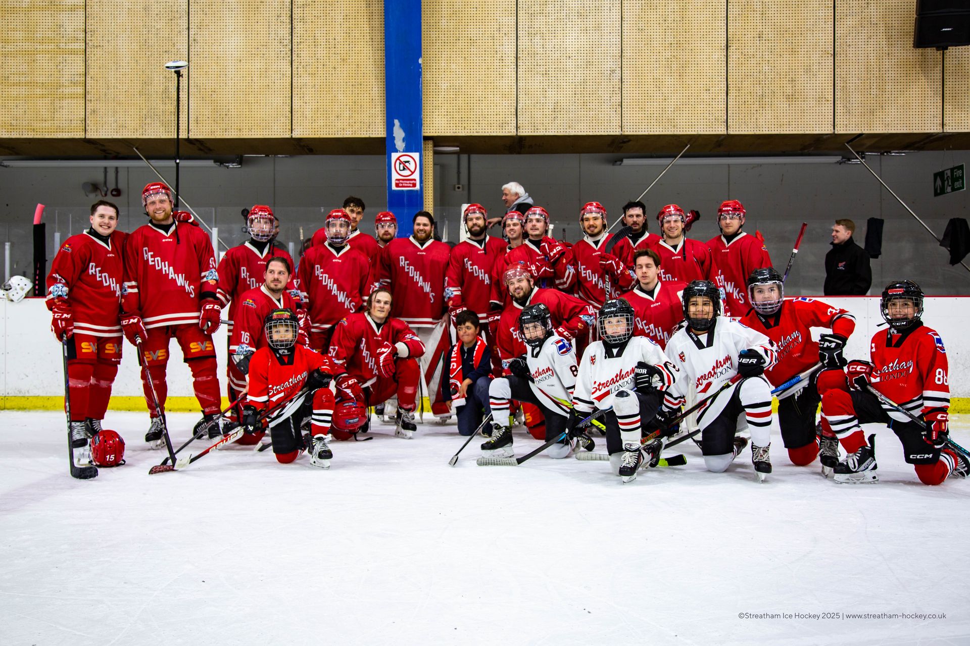 London Streatham Ice Hockey (The RedHawks)