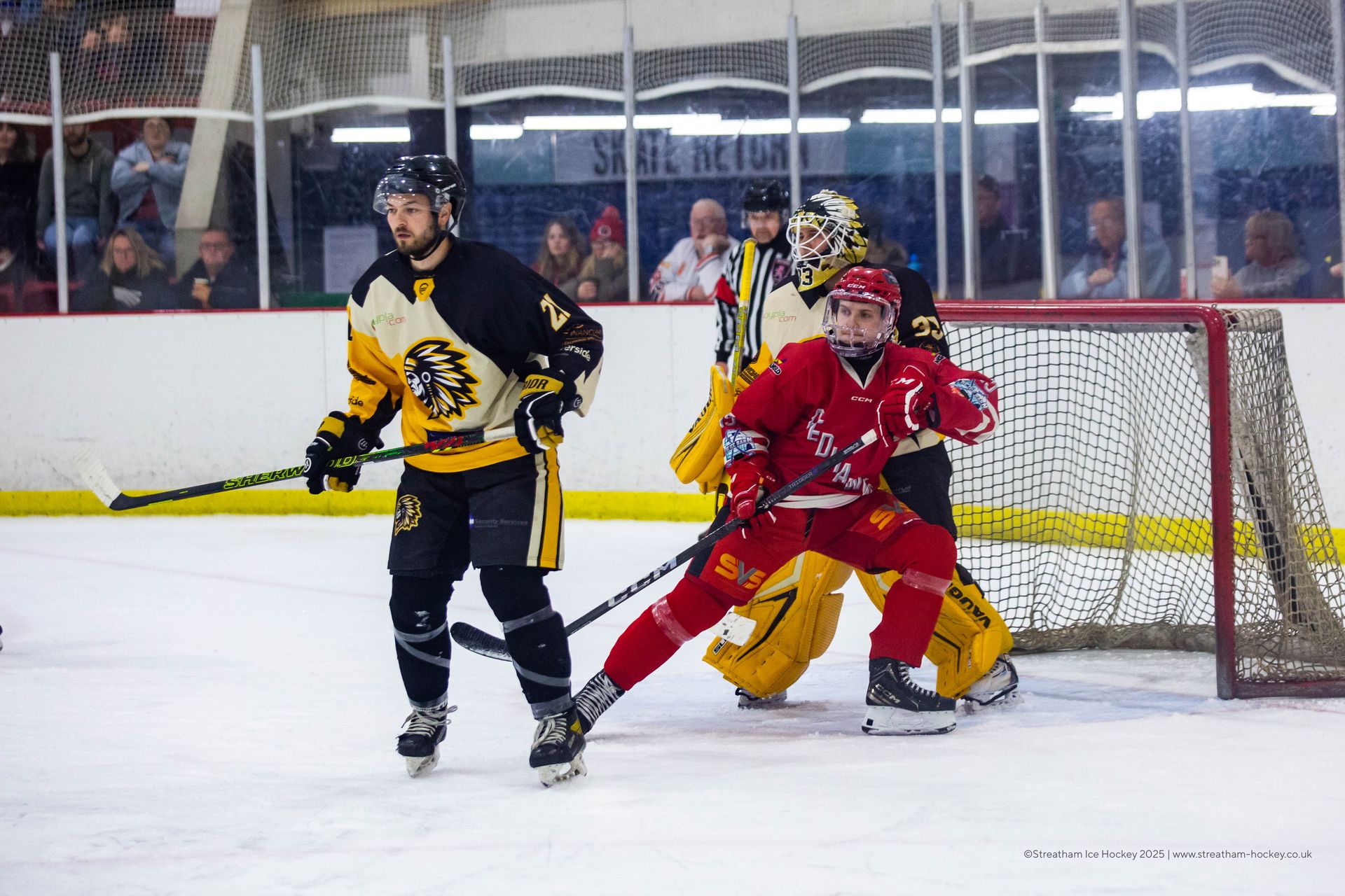 London Streatham Ice Hockey (The RedHawks)