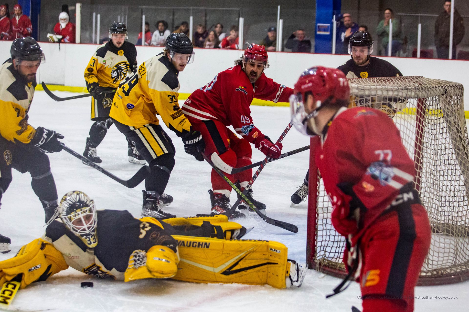 London Streatham Ice Hockey (The RedHawks)