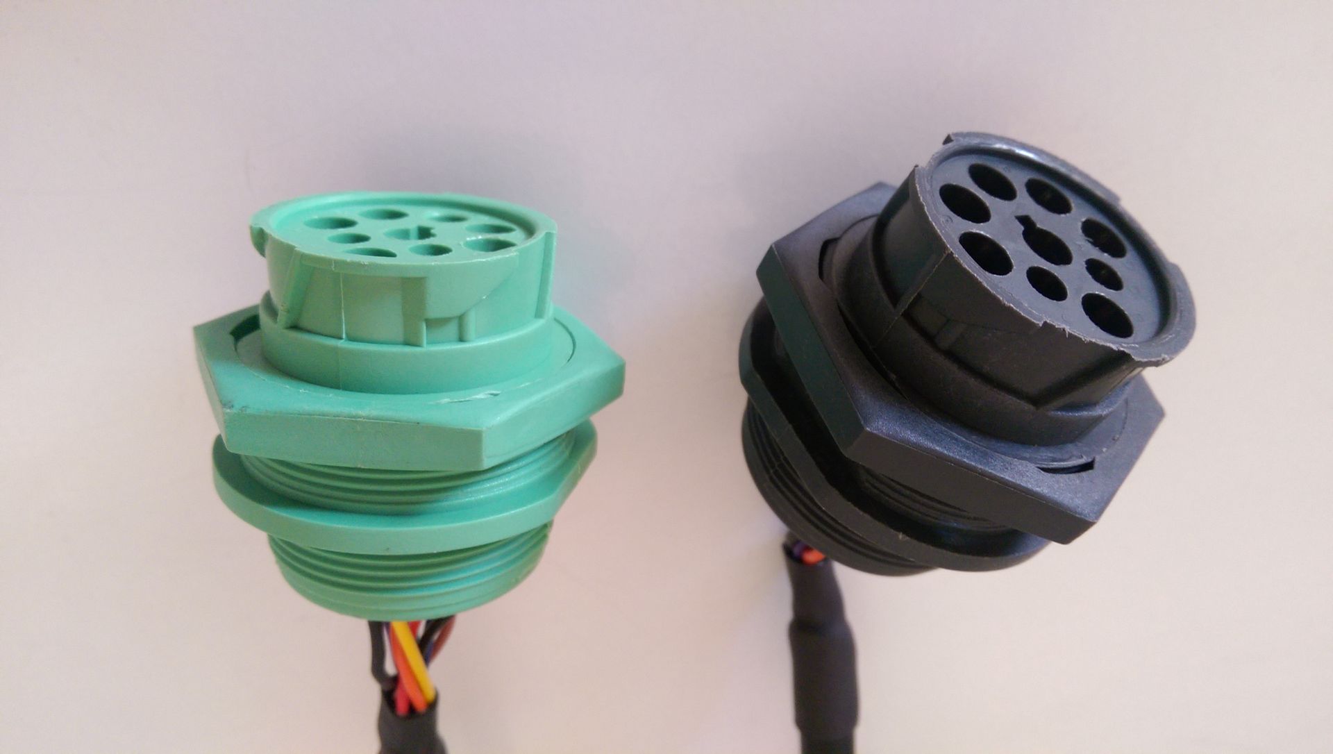 J1939 & J1708 Heavy Truck Cables | AVR GLOBAL TECHNOLOGIES