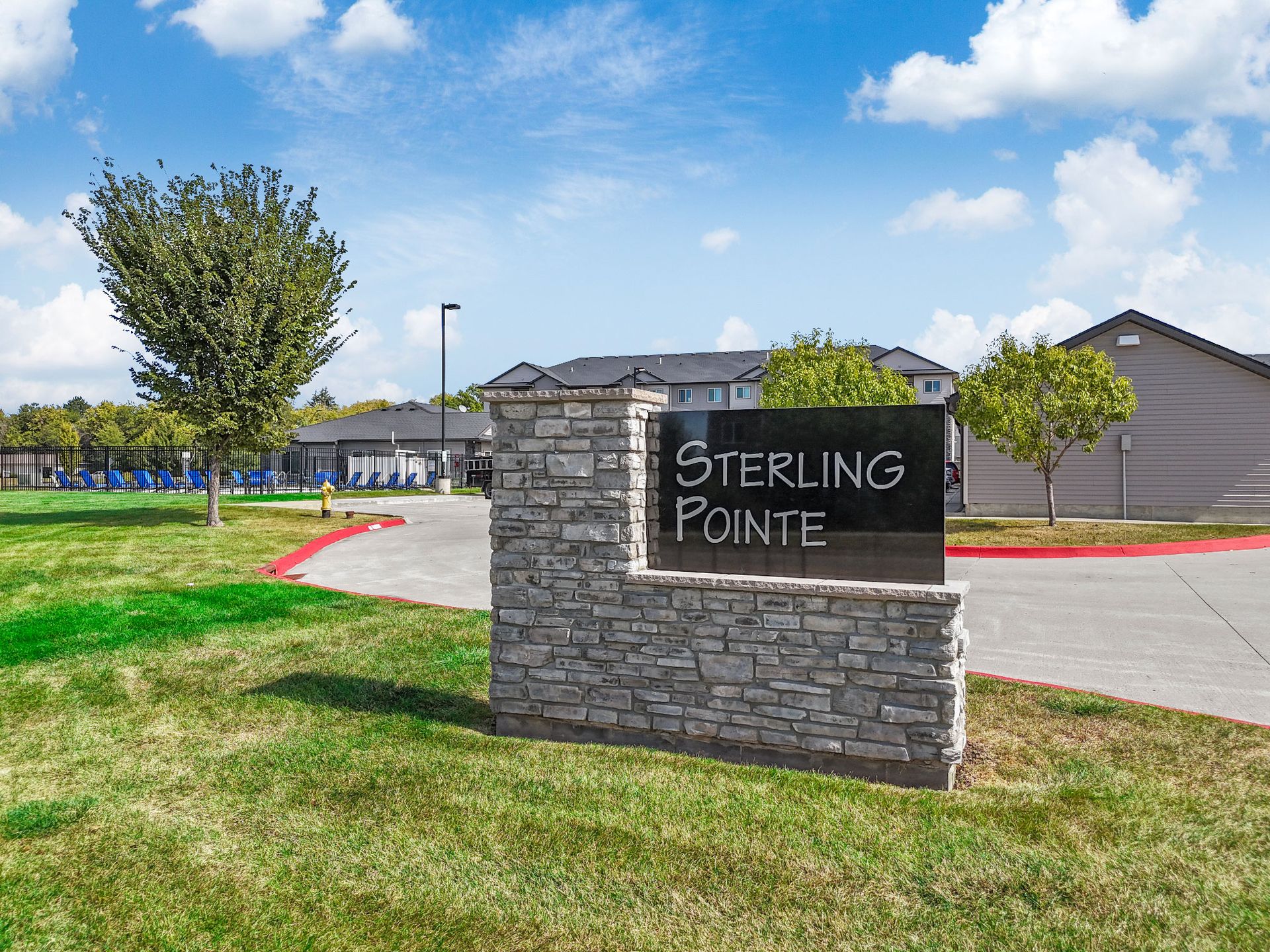 Sterling Pointe | Luxury Apartments in Johnston, IA