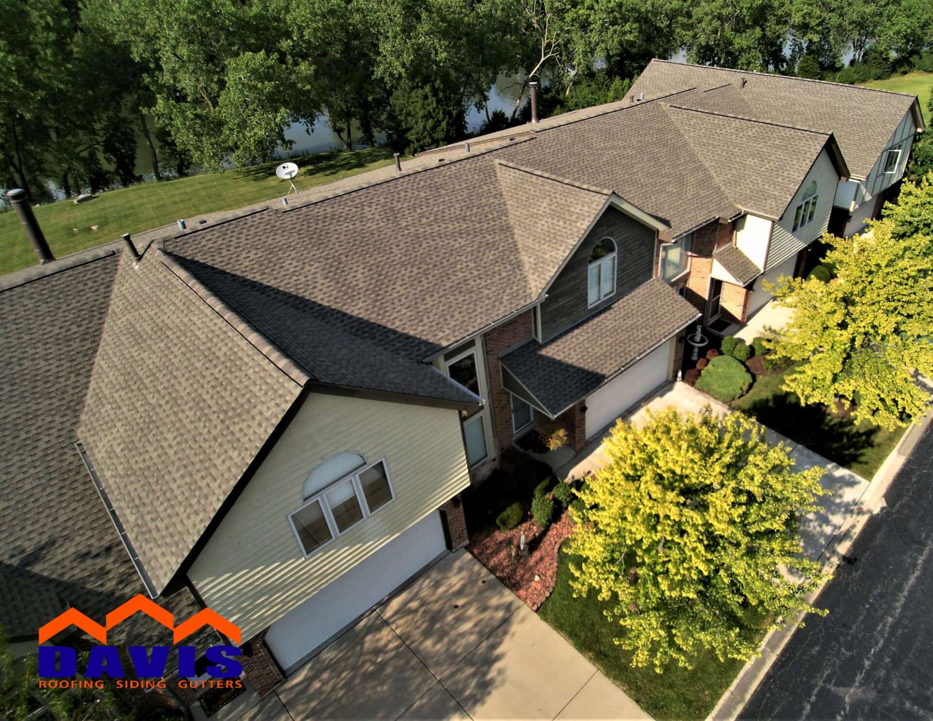 Local Residential Roofing Contractor Glen Ellyn, Downers Grove ...