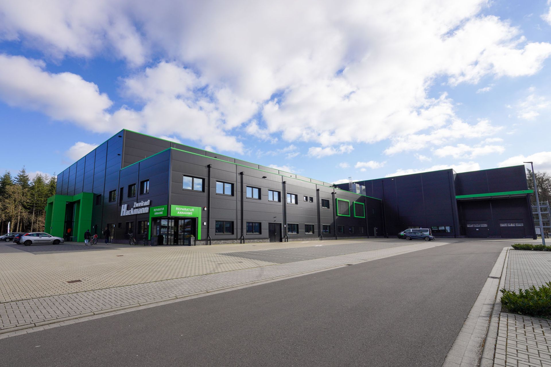 Nieuwbouw bedrijfshallen – LTN Staalbouw