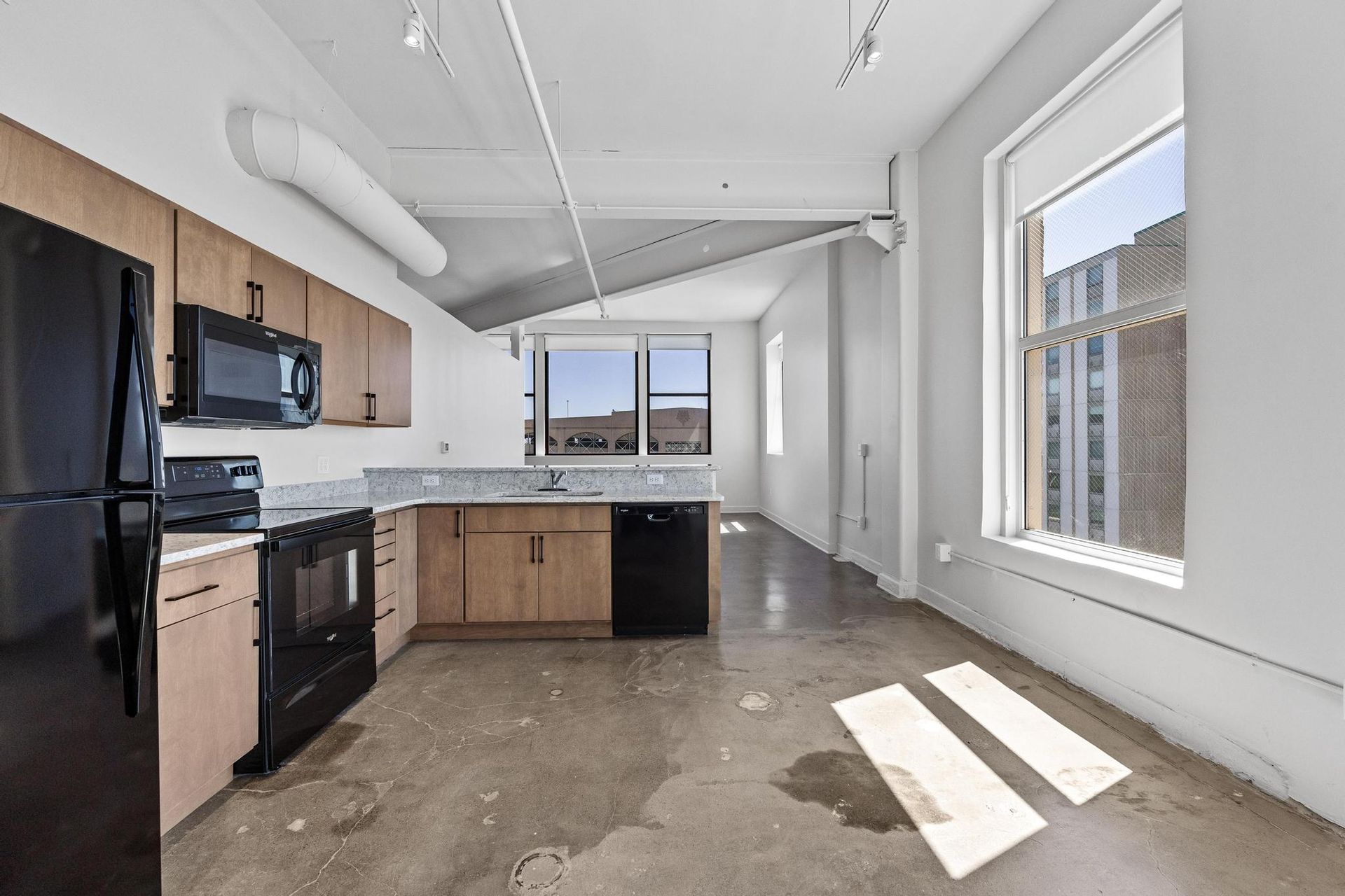 Lyman Lofts | Mix Property Management