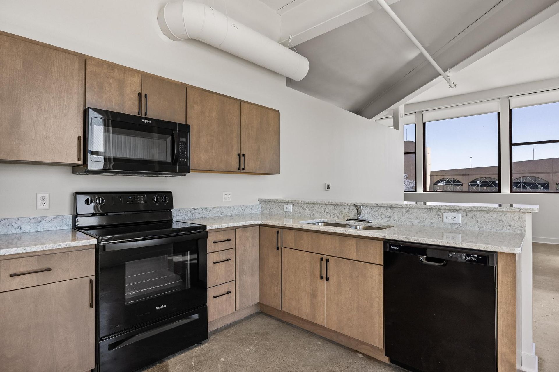 Lyman Lofts | Mix Property Management