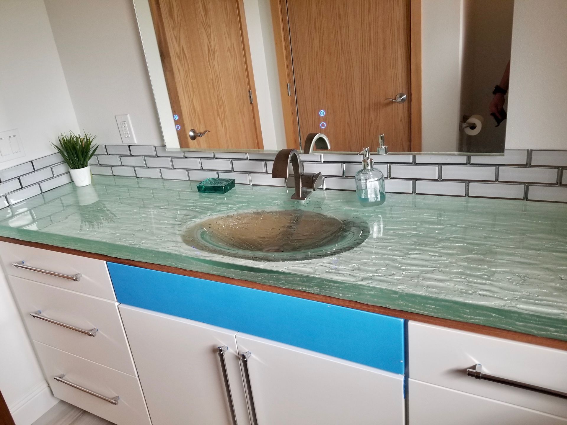 TCG Glass | Glass Countertops | Glass Countertops