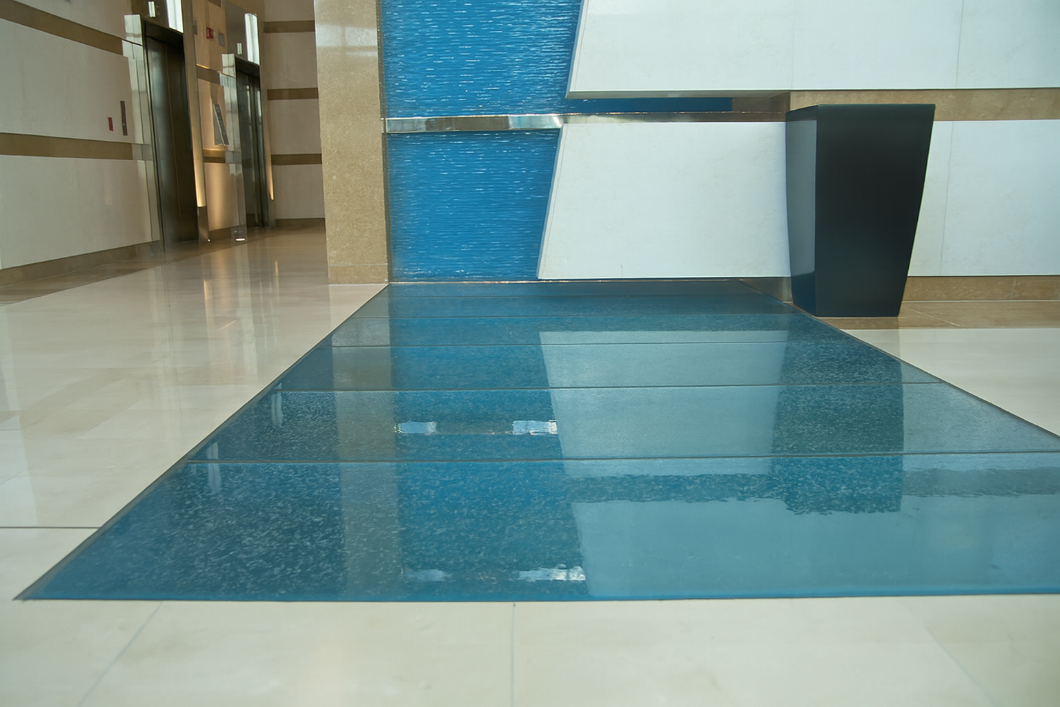 Glass Floors & Structural Glass Flooring Systems