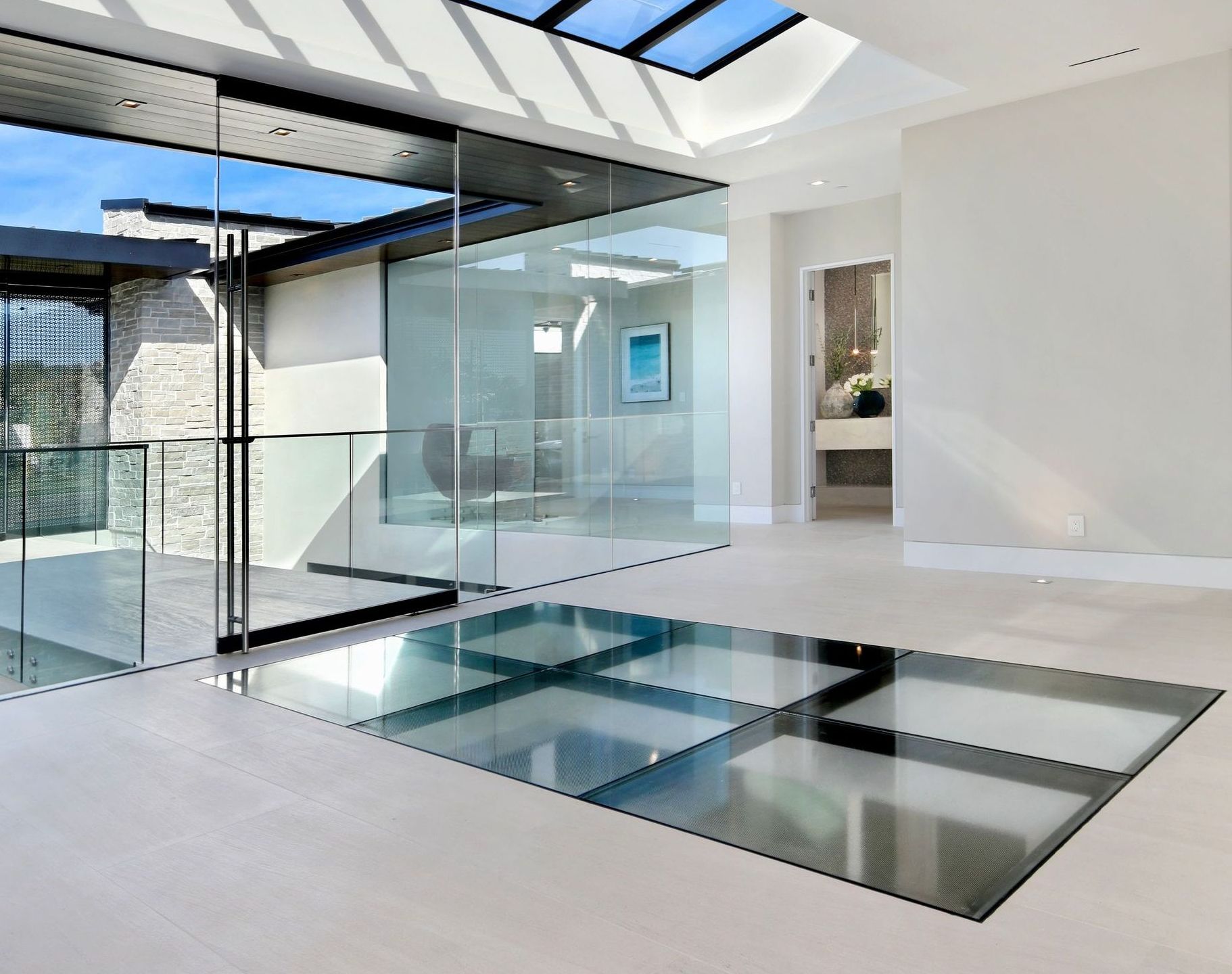 Custom Glass Floors Built to Last | TCG Glass