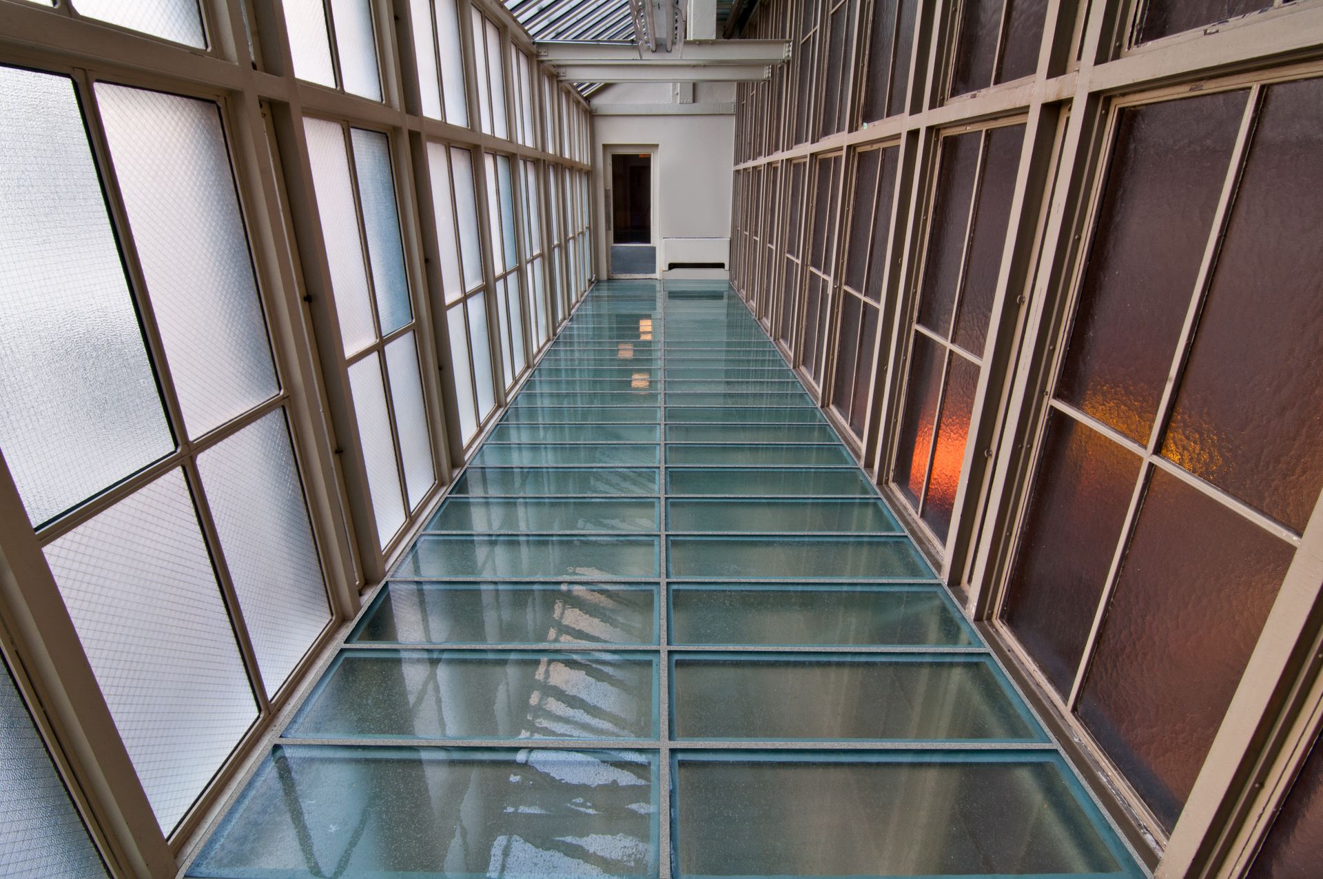 Glass Floors & Structural Glass Flooring Systems