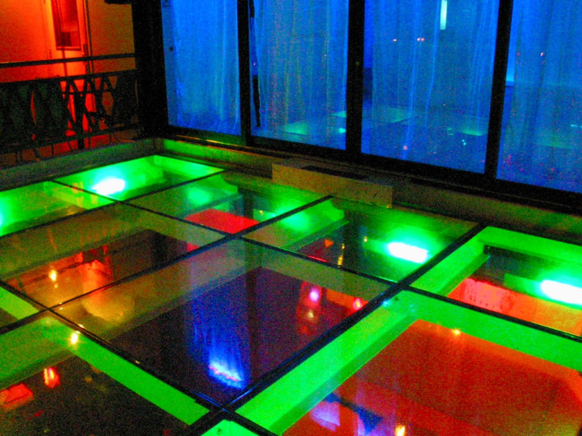 Glass Floors & Structural Glass Flooring Systems | TCG Glass
