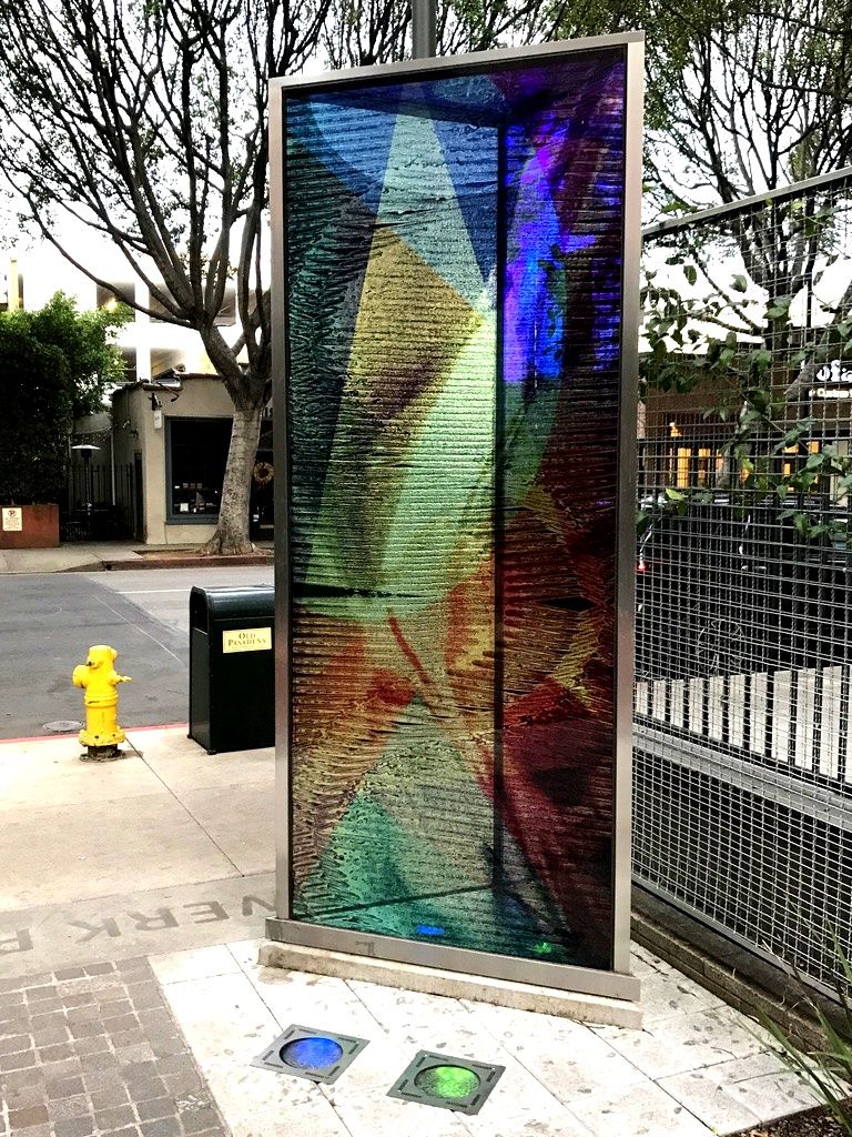 Dichroic Glass | TCG Glass I Color Changing Glass