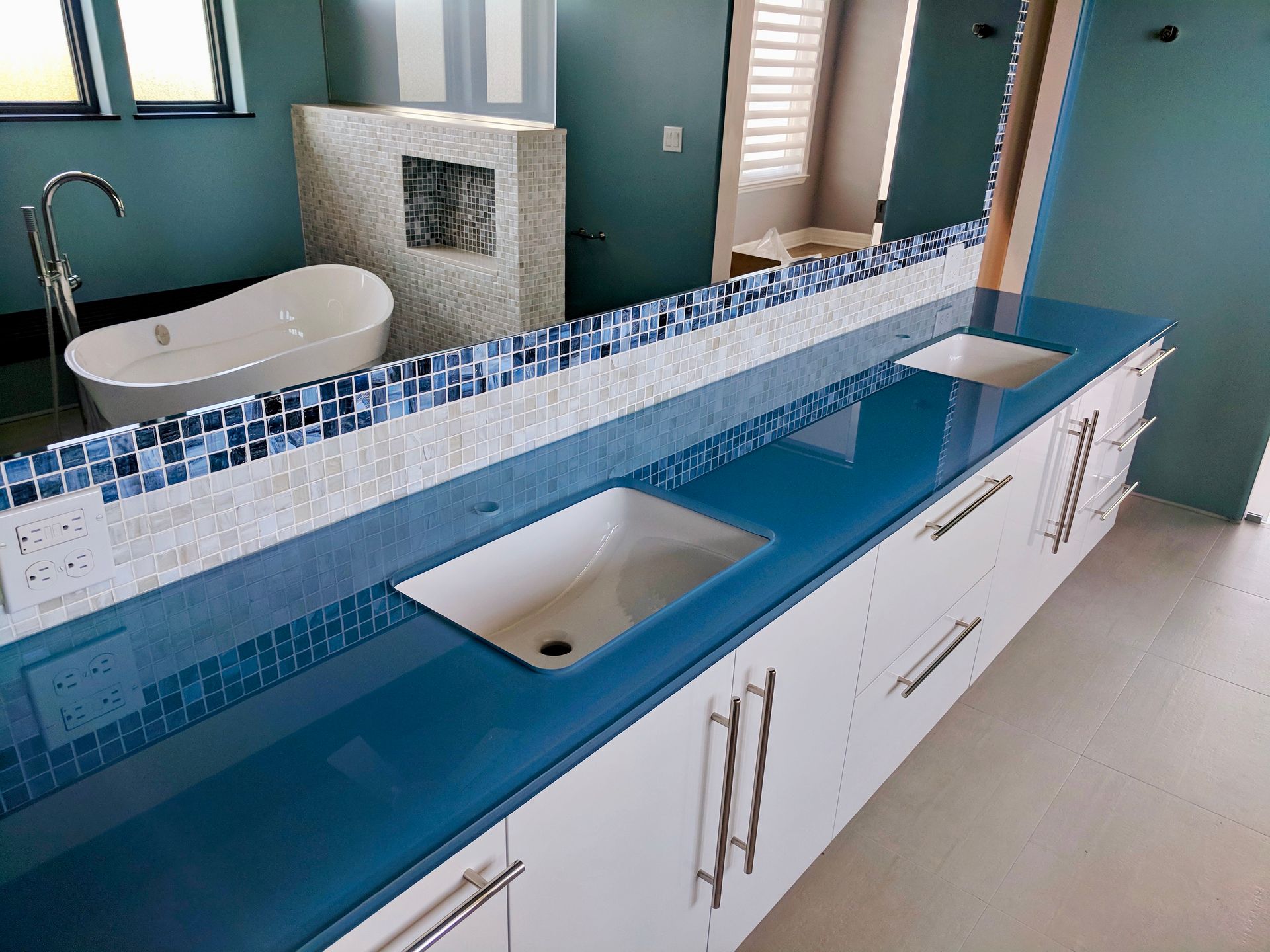 TCG Glass | Glass Countertops | Glass Countertops