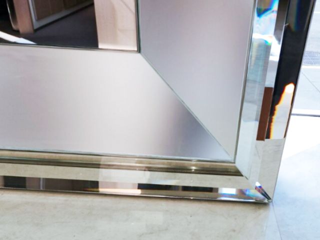 Cast Glass Mouldings | Glass Molding | TCG Glass