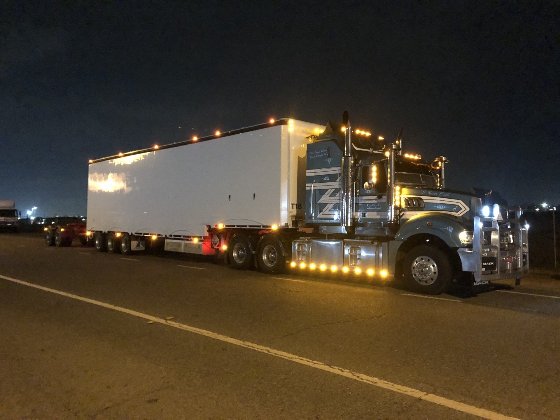 Vehicle & Project Gallery in Townsville | CKC Haulage