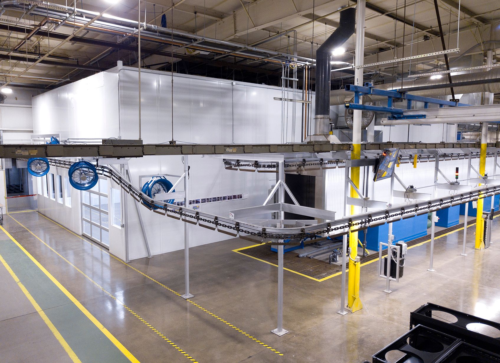 Powder Coating Systems | Turnkey Finishing Systems