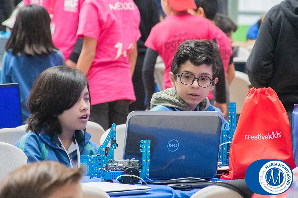 Momentos inolvidables en el MakeX Robotics Competition México 2024!