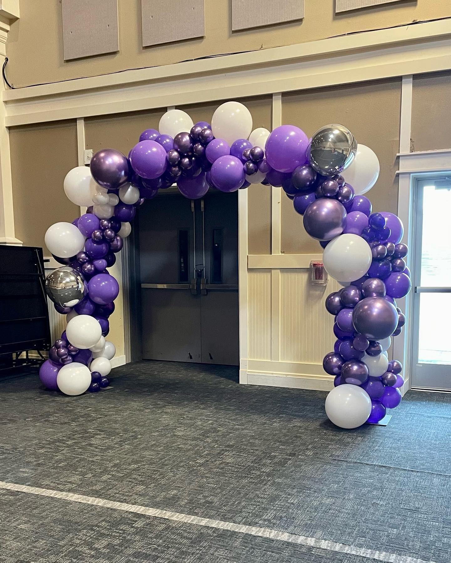Employee Appreciation | Seattle Balloon Artist