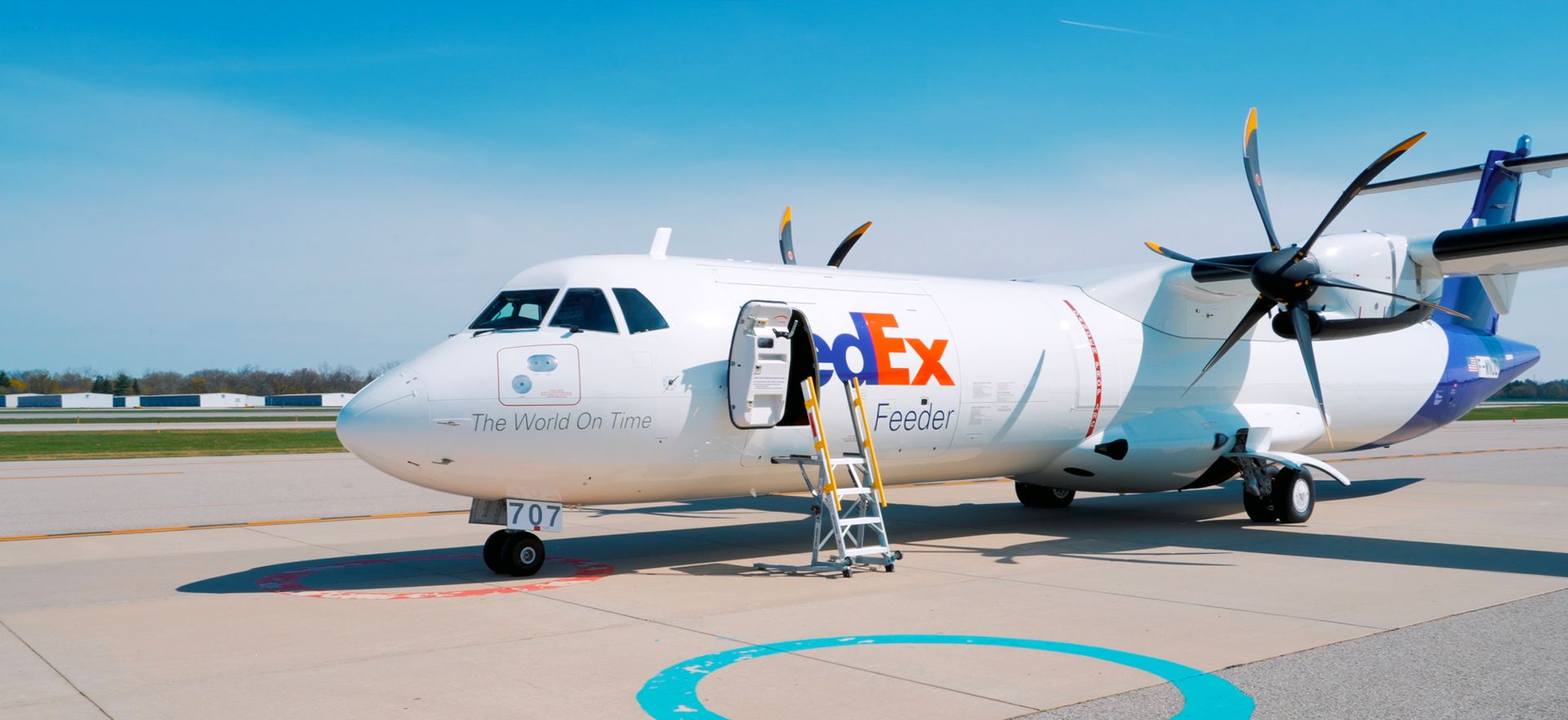 ATR 72-600 - IFL Group: Air Cargo Transport