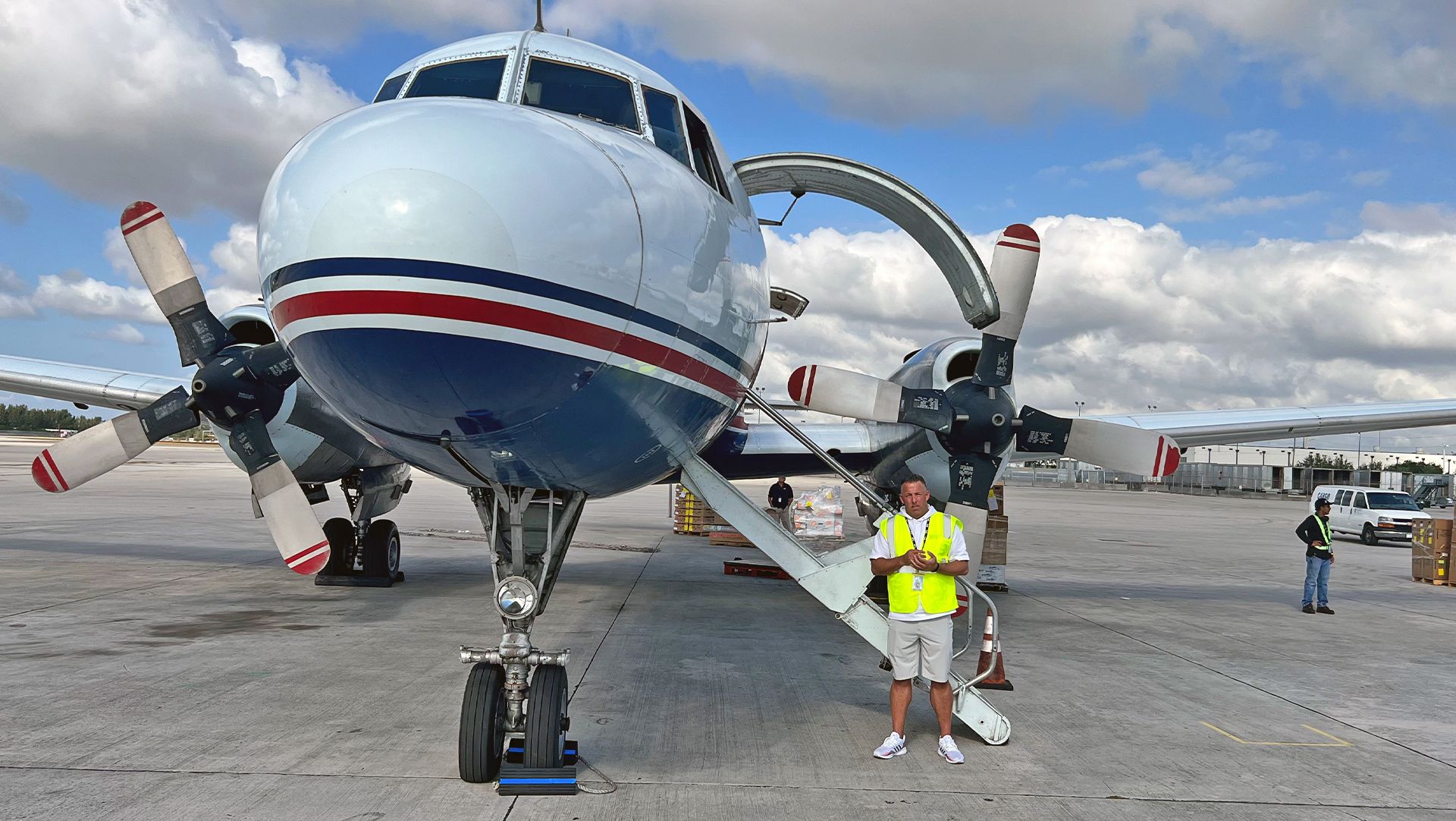Convair 5800 - Efficient Air Cargo Upgrade | IFL Group