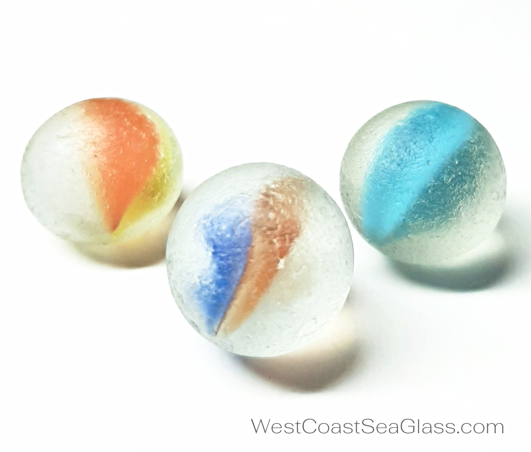 Sea Glass Marbles: HOW DO GLASS MARBLES END UP ON THE BEACH?