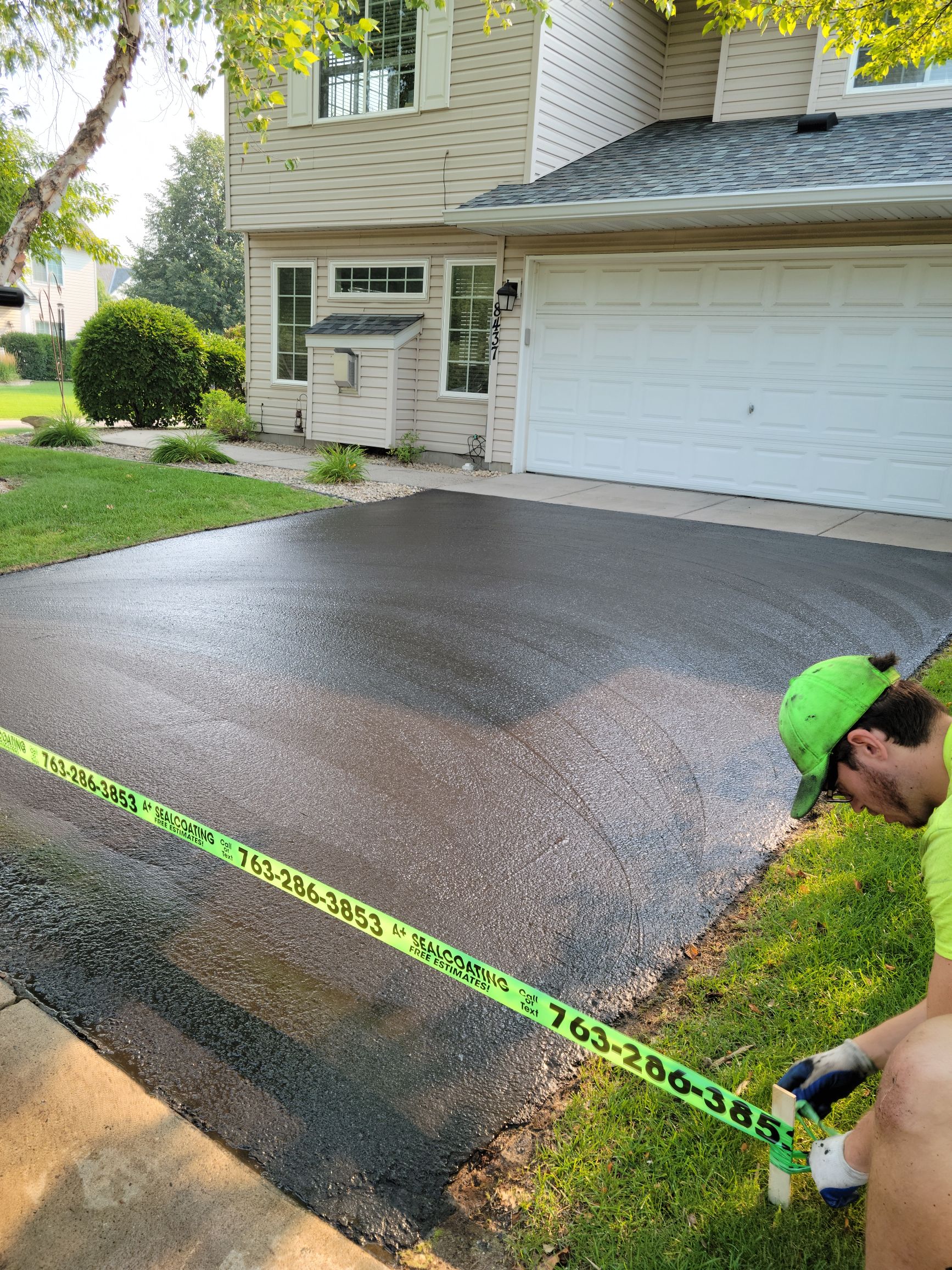 Asphalt & Concrete Sealcoating in Twin Cities, MN | A+ Sealcoating