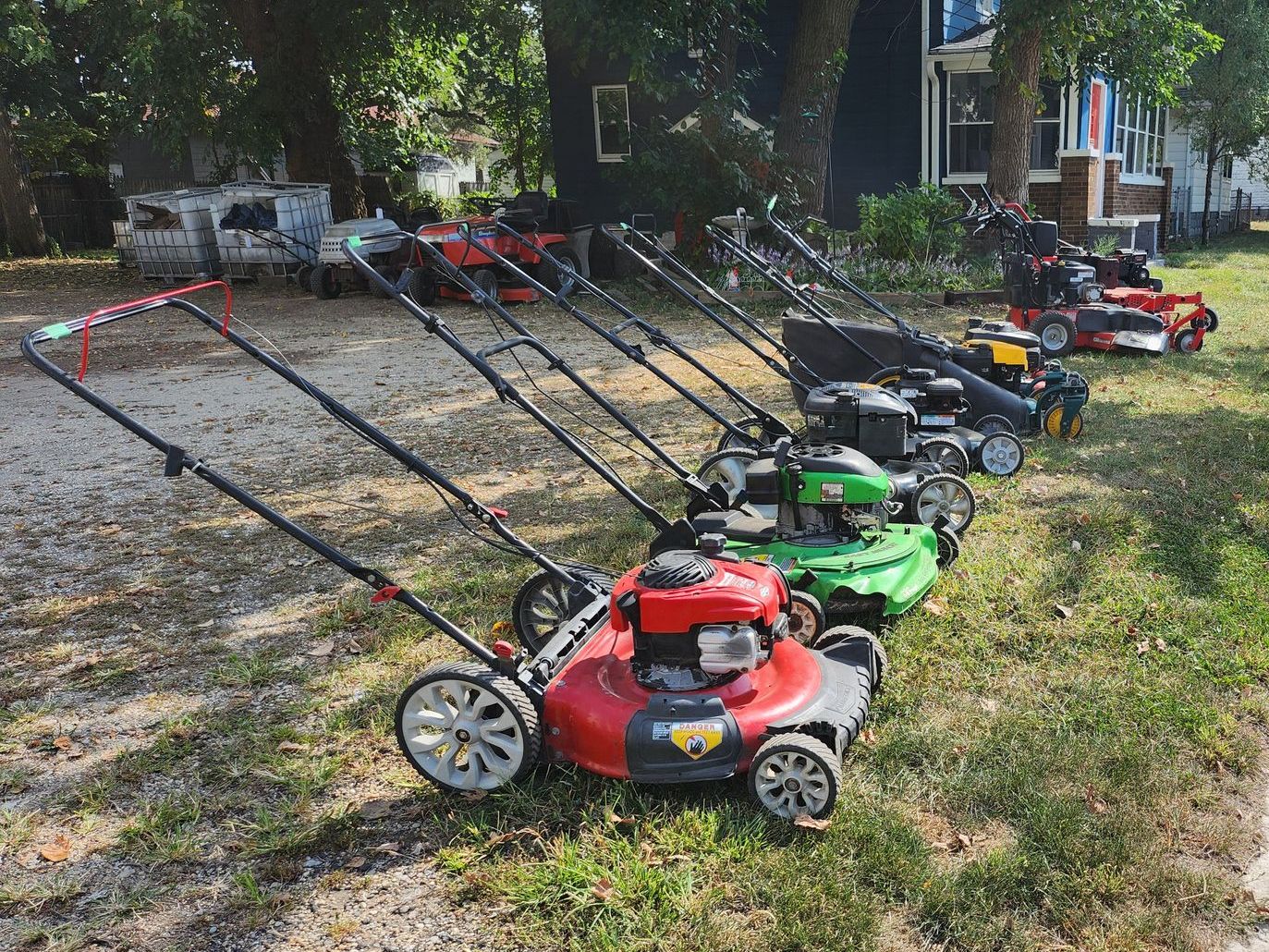 Lawn Mower Sales, Trade and Buy | Rockford, IL